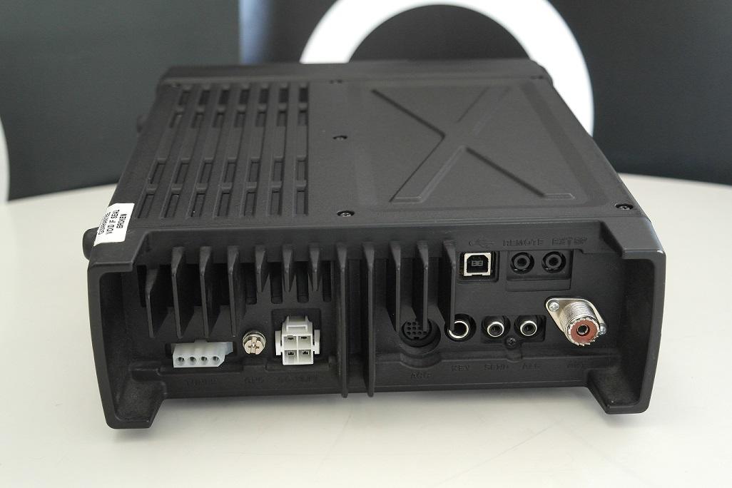 Second Hand Icom IC7200 HF Transceiver with DSP - Radioworld UK 01922 ...