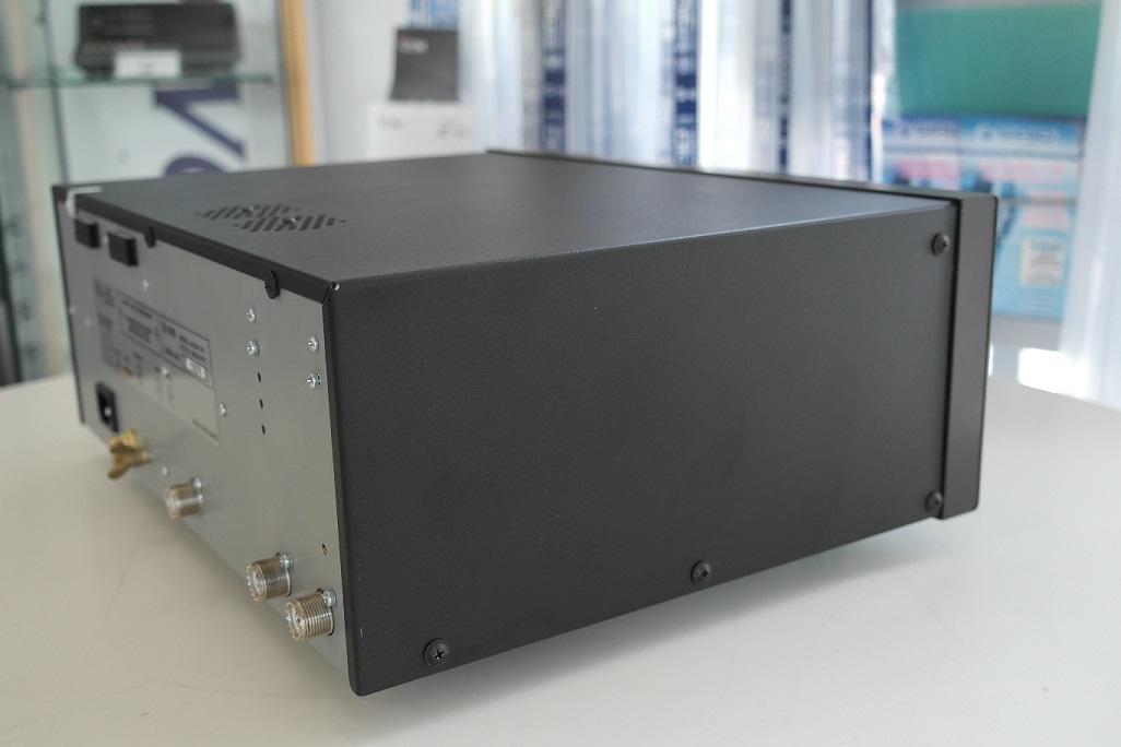 Second Hand Acom 1011 HF Amplifier 700 Watt Output - Radioworld UK ...