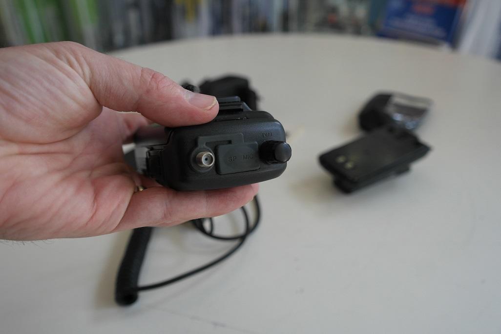 Second Hand Icom IC-T8E Tri Band Handheld Transceiver - RWUK