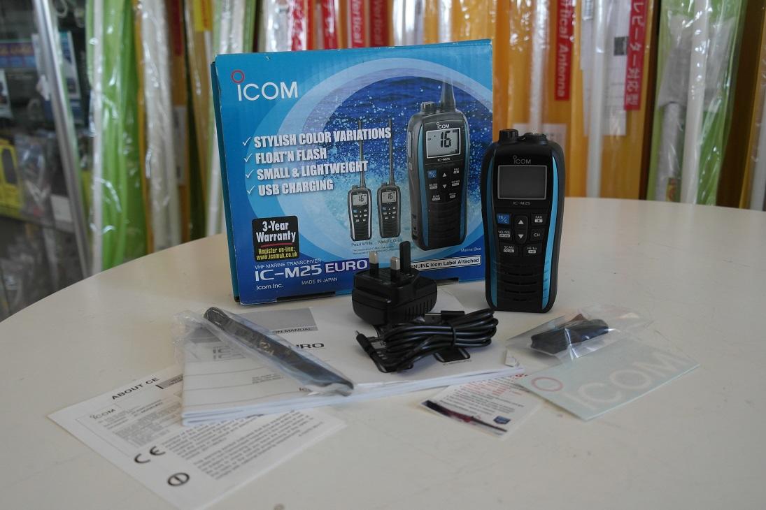 Second Hand Icom IC-M25 VHF Marine Handheld With Flash Float - Radioworld UK
