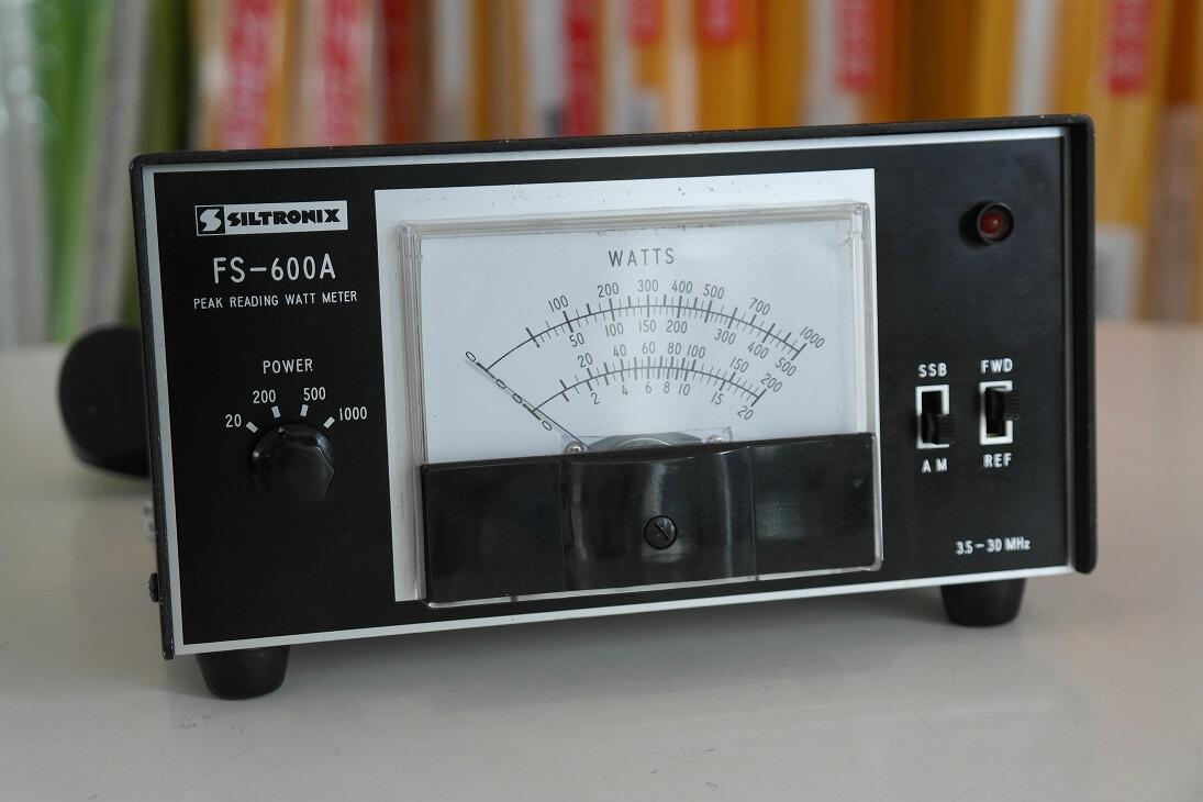 Second Hand Siltronix FS-600A 3.5 - 30MHz HF SWR Peak Reading Watt Meter
