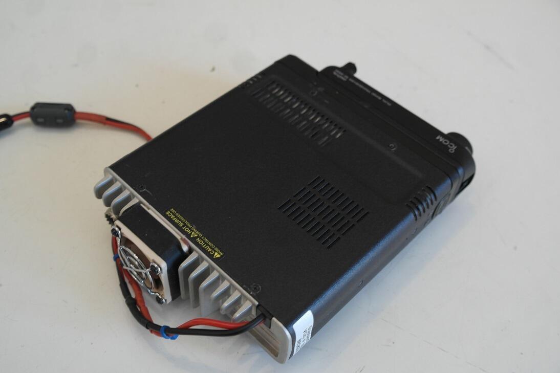 Second Hand Icom ID4100 Dual Band D Star Mobile Transceiver - RW UK