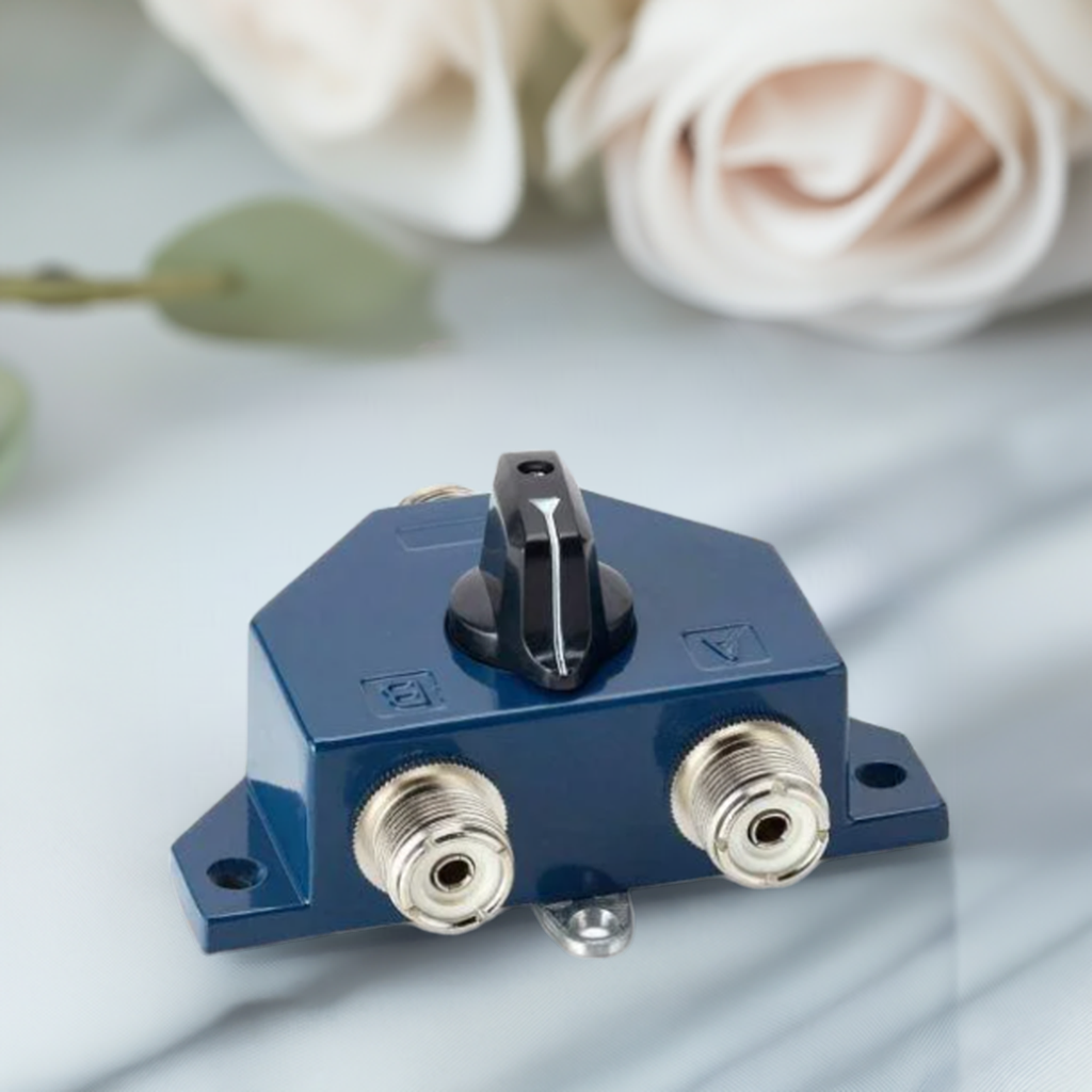 CS-201 2-Way Coax Switch with SO-239 Connectors | Radioworld UK