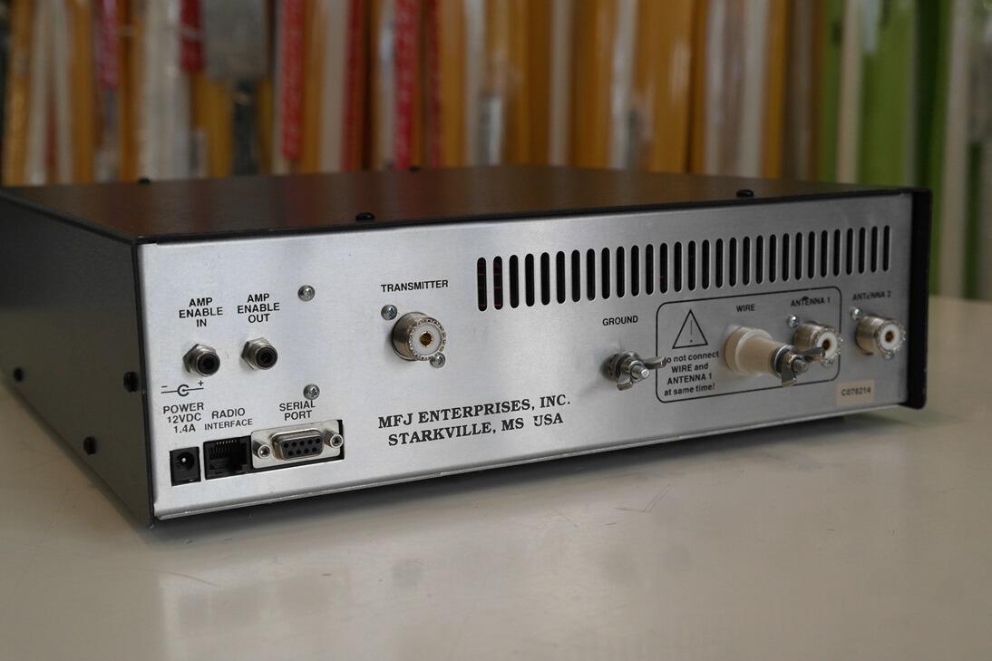 Second Hand MFJ-998 1.5kW HF Automatic Antenna Tuner - Radioworld UK ...
