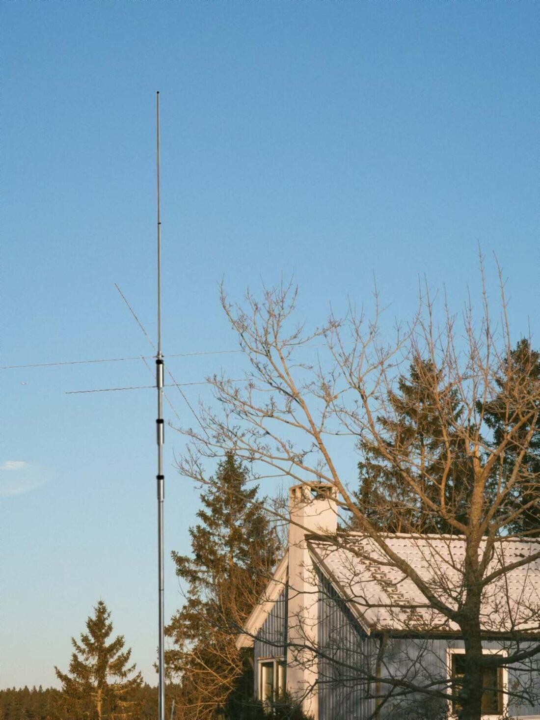 Chelegance KC4 Vertical Antenna HF: 4-band, 1000-watt resonant vertical ...