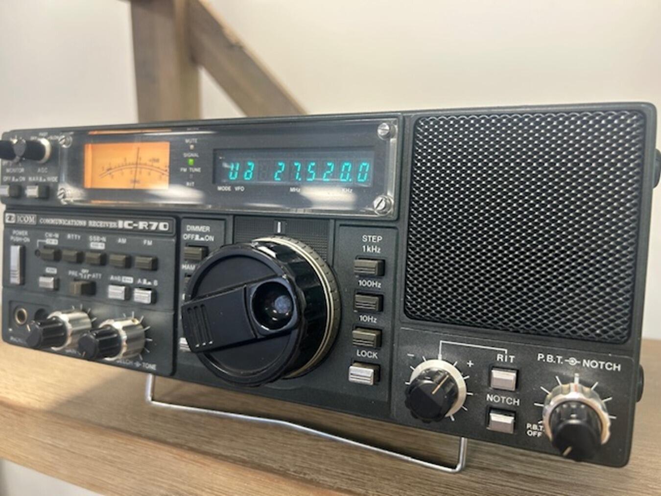 Second Hand Icom IC-R70 HF Communications Receiver – Radioworld UK