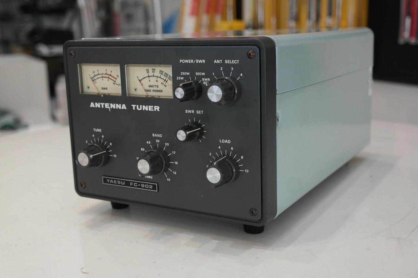 Second Hand Yaesu FC‑902 Manual HF Antenna Tuner – Inline Meter ...