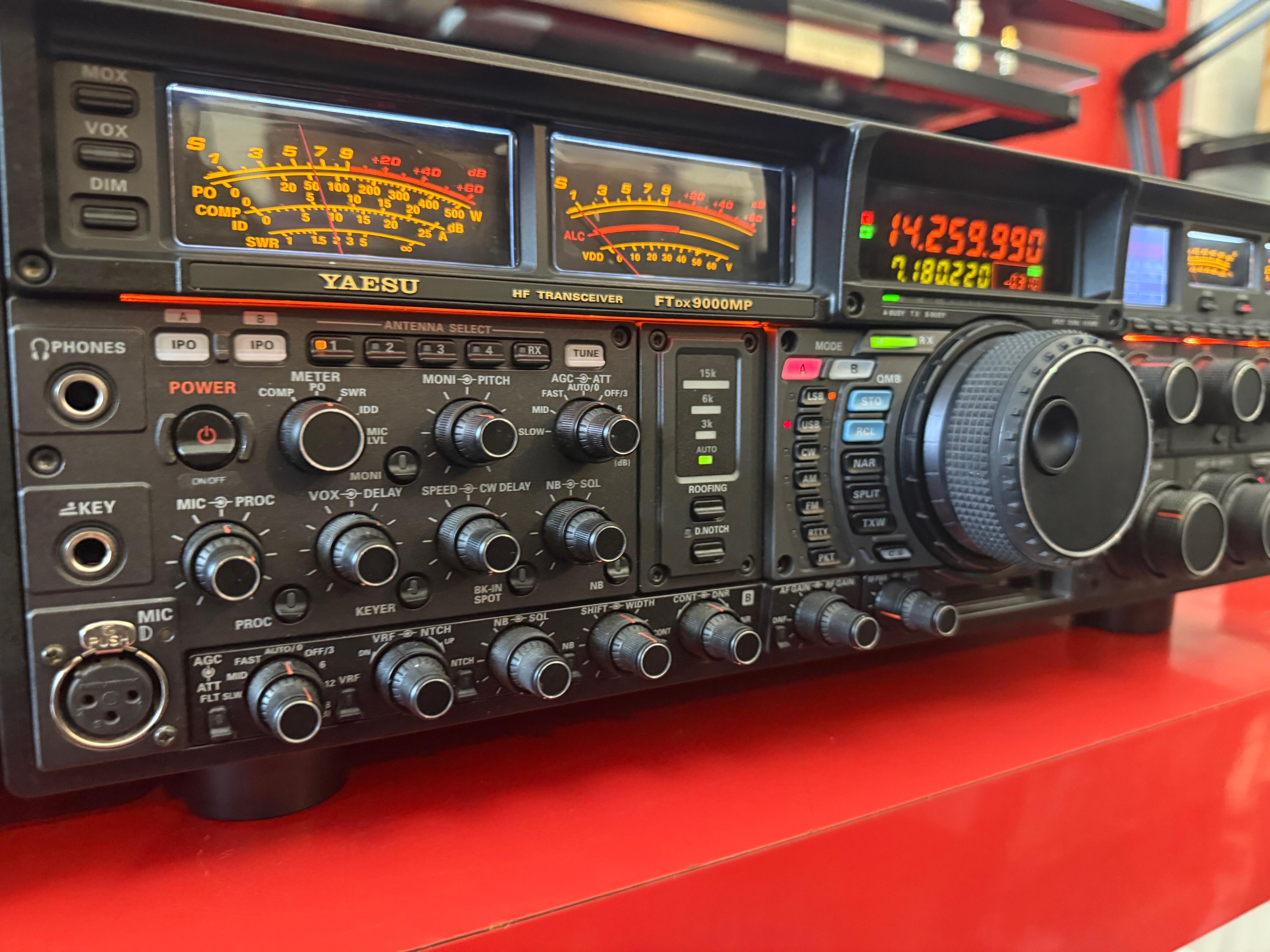 Second Hand Yaesu FTDX9000MP HF Transceiver – Radioworld UK