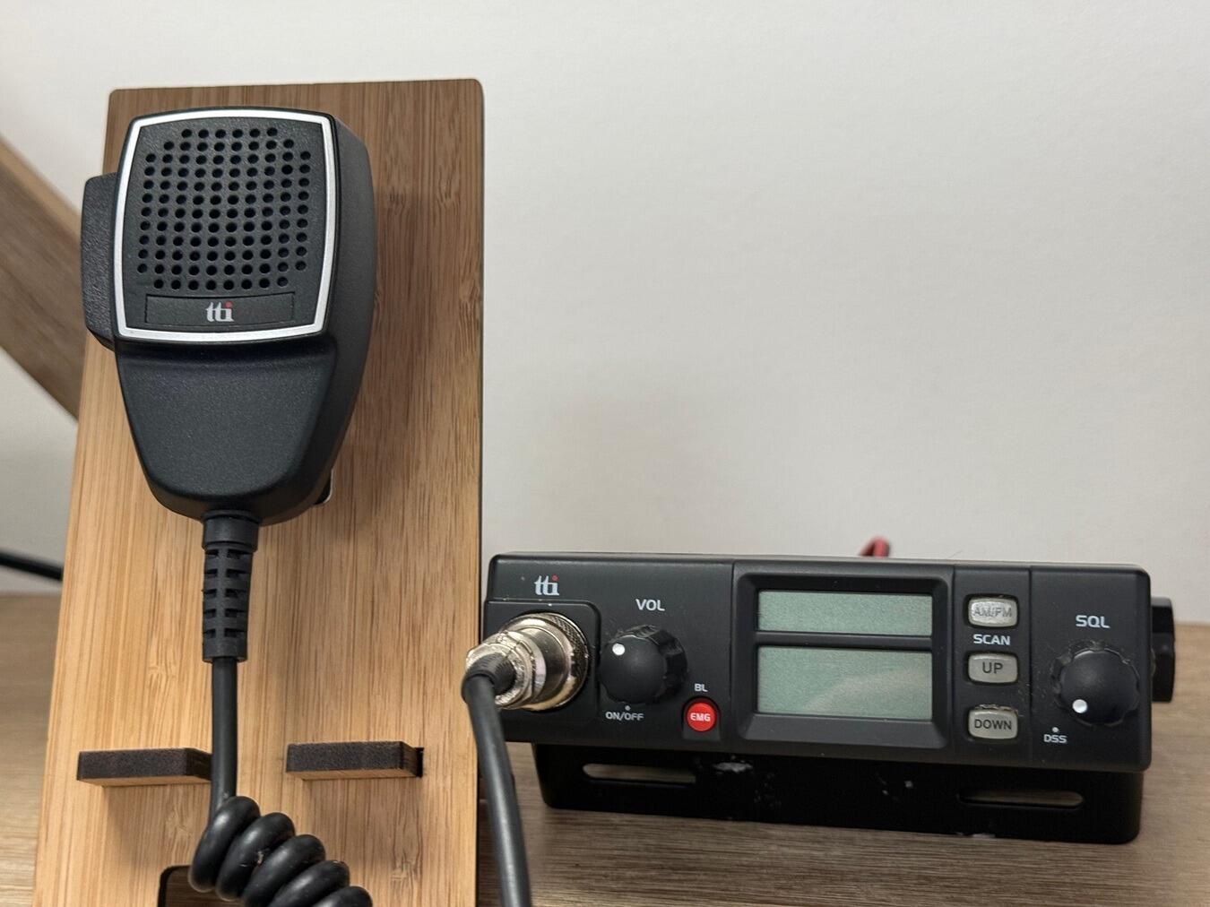 RESCUE RIGS TTI TCB-565 CB Radio – Working | Radioworld UK