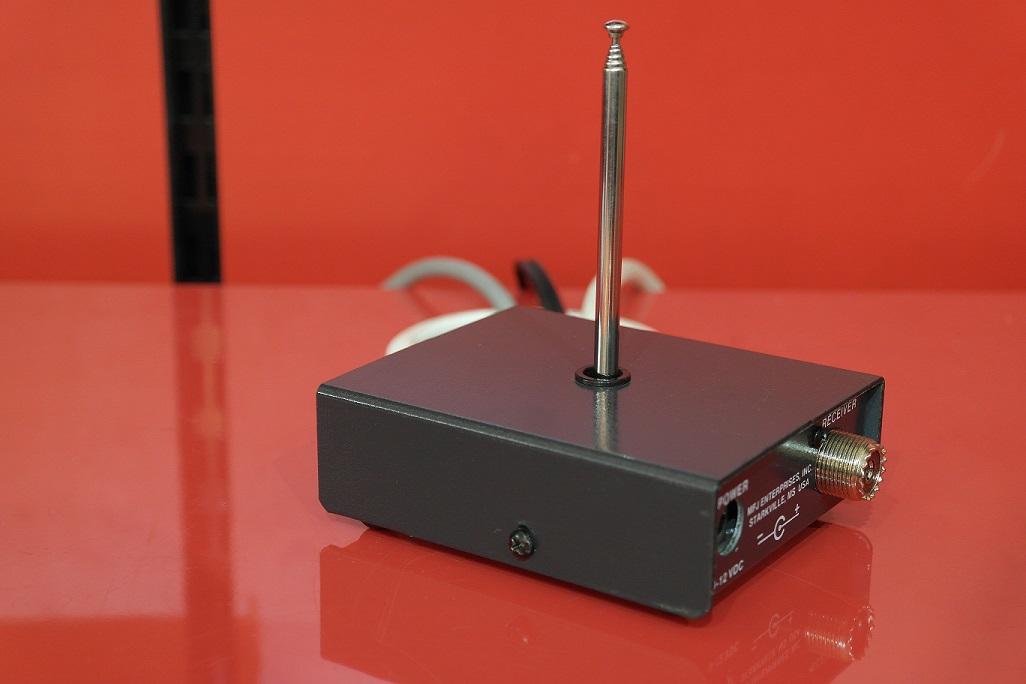 Second Hand MFJ-1022 0.3 - 200 MHz SWL Active Antenna