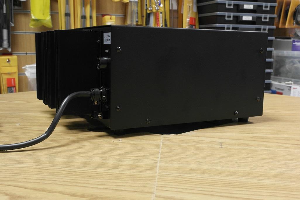 Icom PS-60 30 Amp Linear Heavy Duty Power Supply