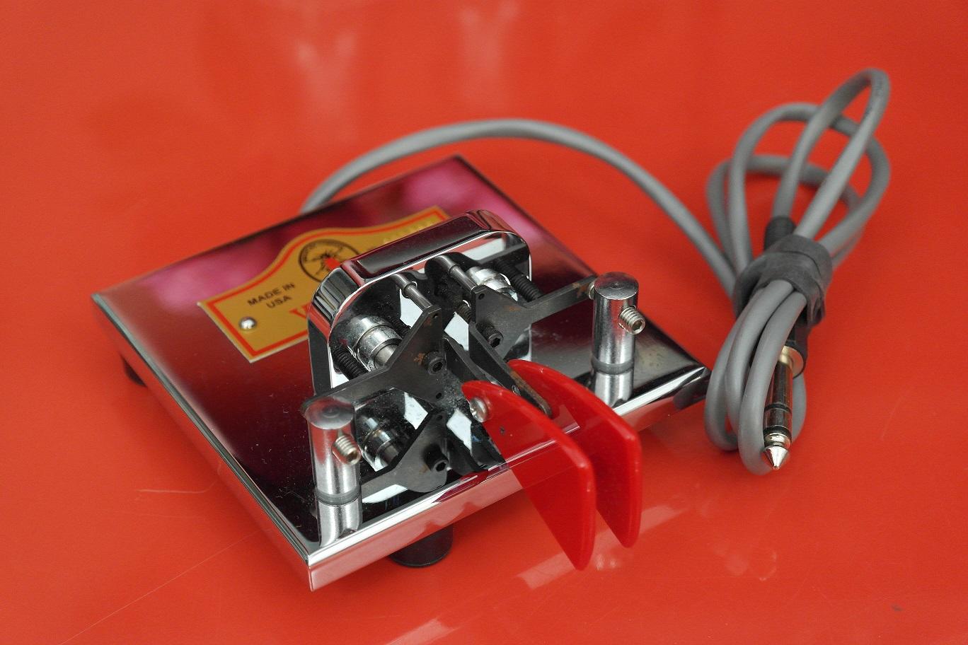 Second Hand Vibroplex Deluxe Chrome Square Racer Morse Key - RW UK