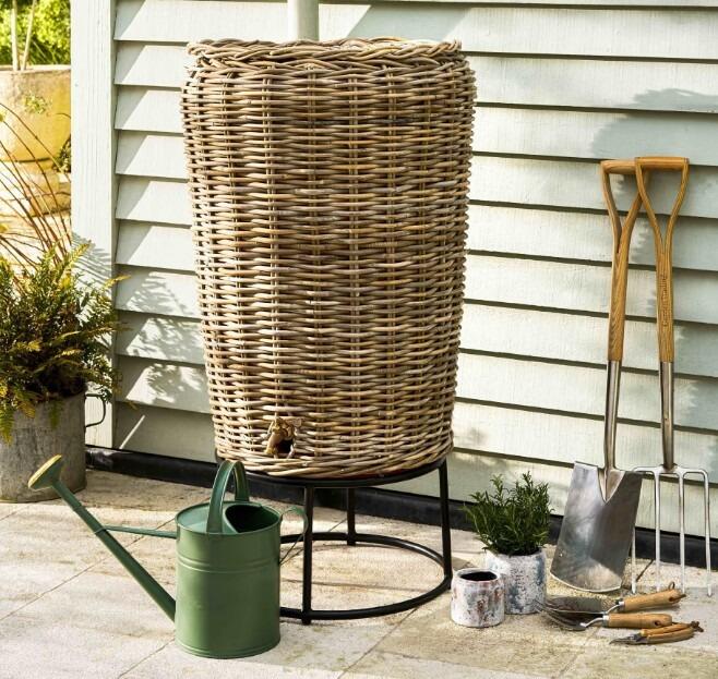 Modern Rain Water Butt in All Weather Rattan - Generous 200 Litre ...