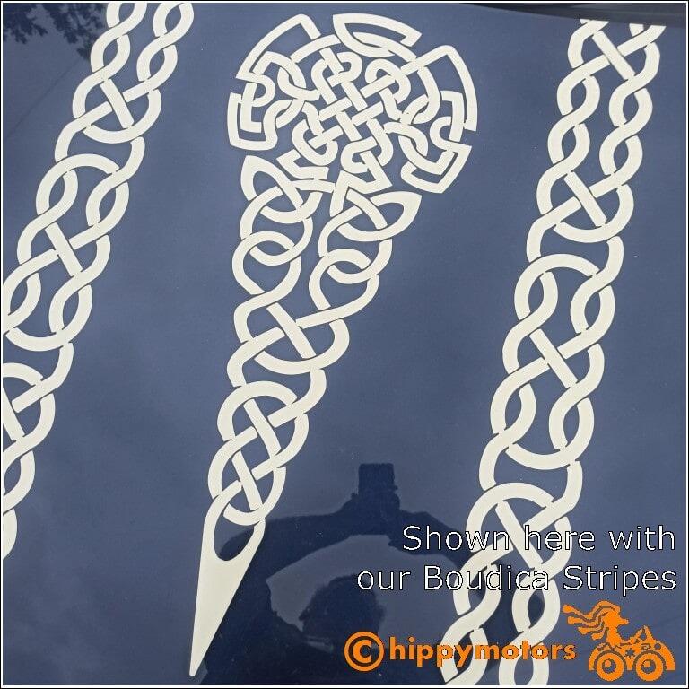 Celtic Knotwork tapered motif