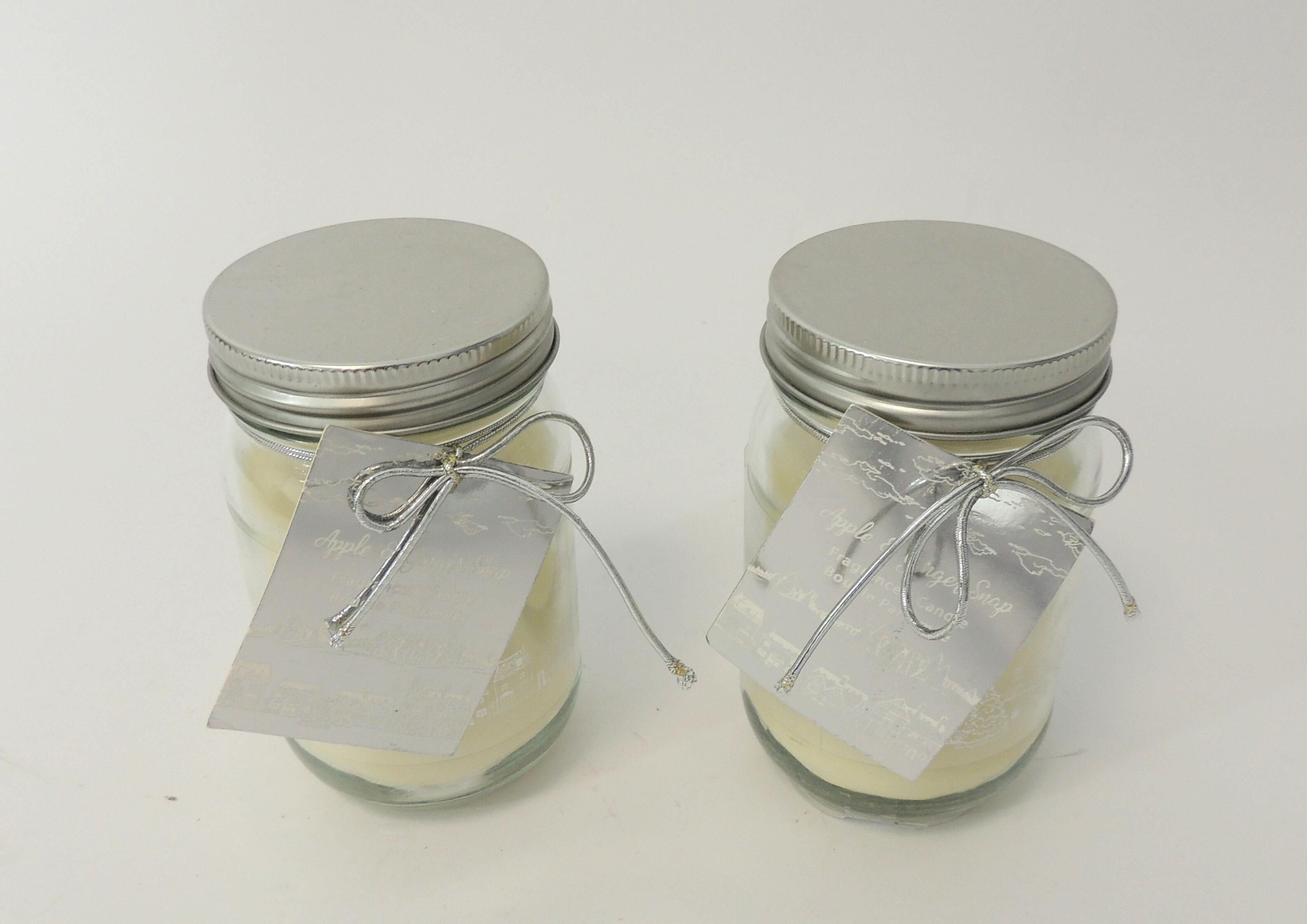 Apple & Ginger Snap Christmas Candle. Perfect for the festive season