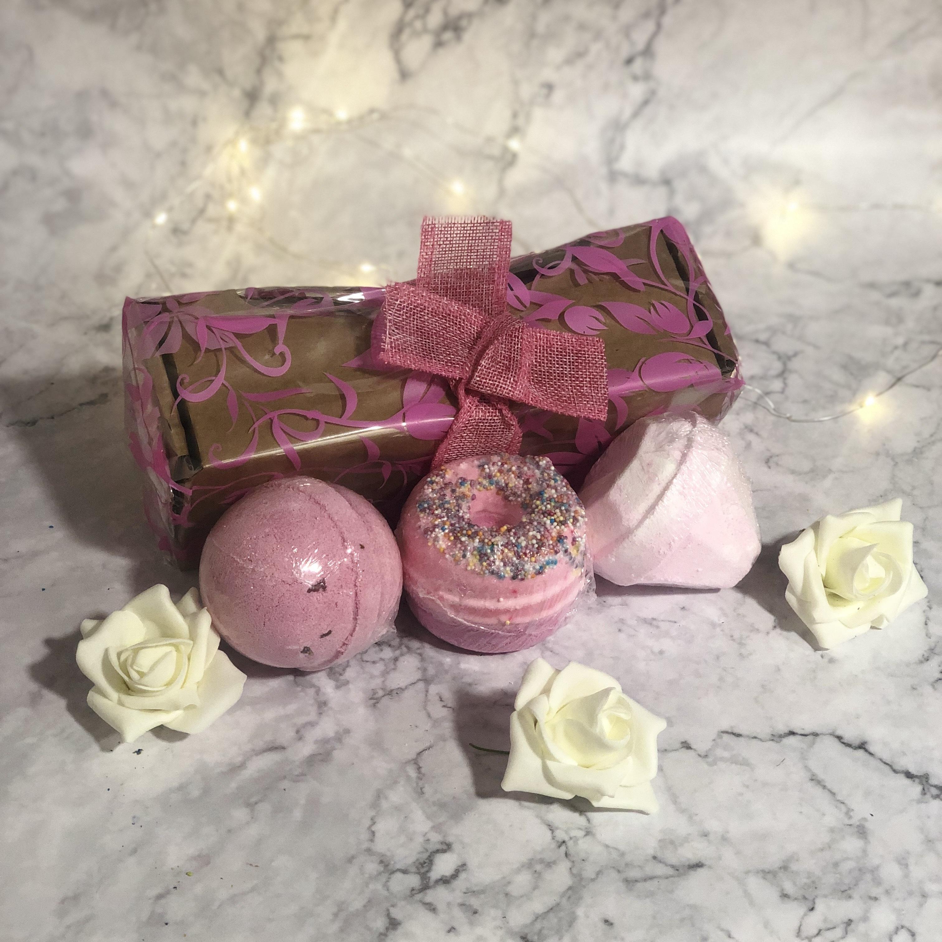 Donut Bath Bombs Mixed Gift Pack - Pink Set