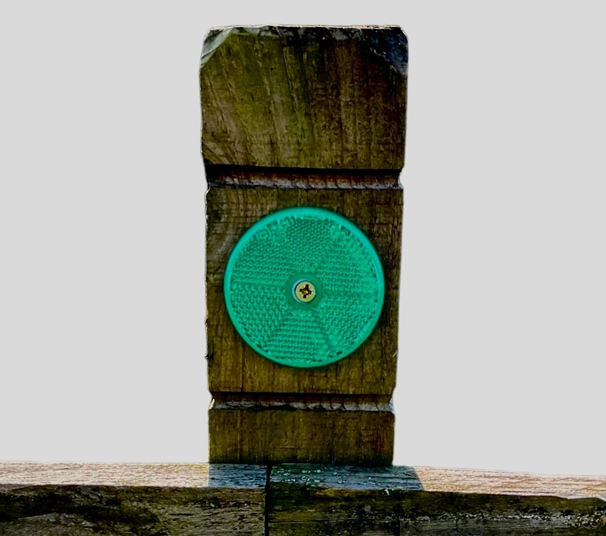 Green Fence or Post Reflector 60mm