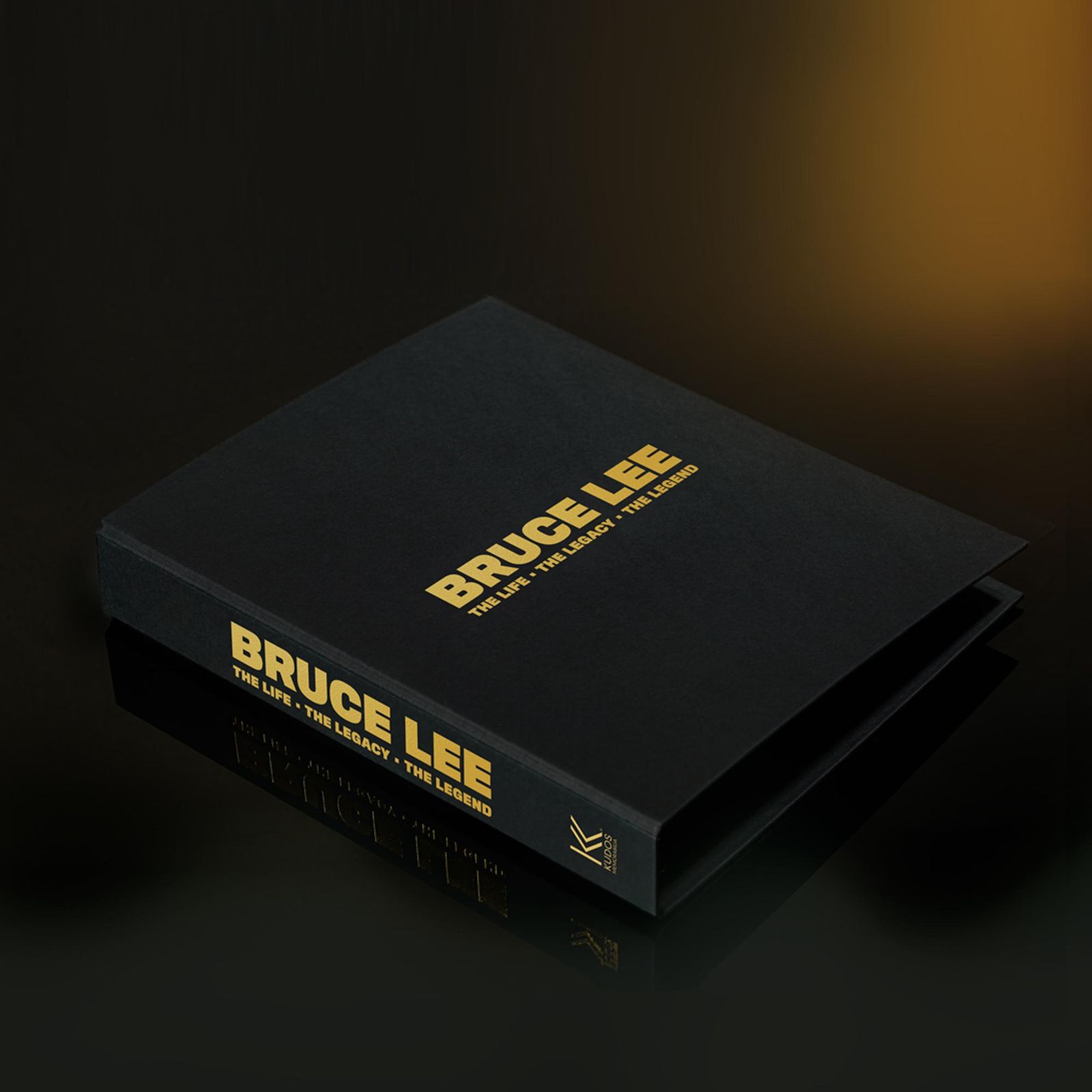 Bruce Lee Magazine Presentation Binder | Kudos Memorabilia