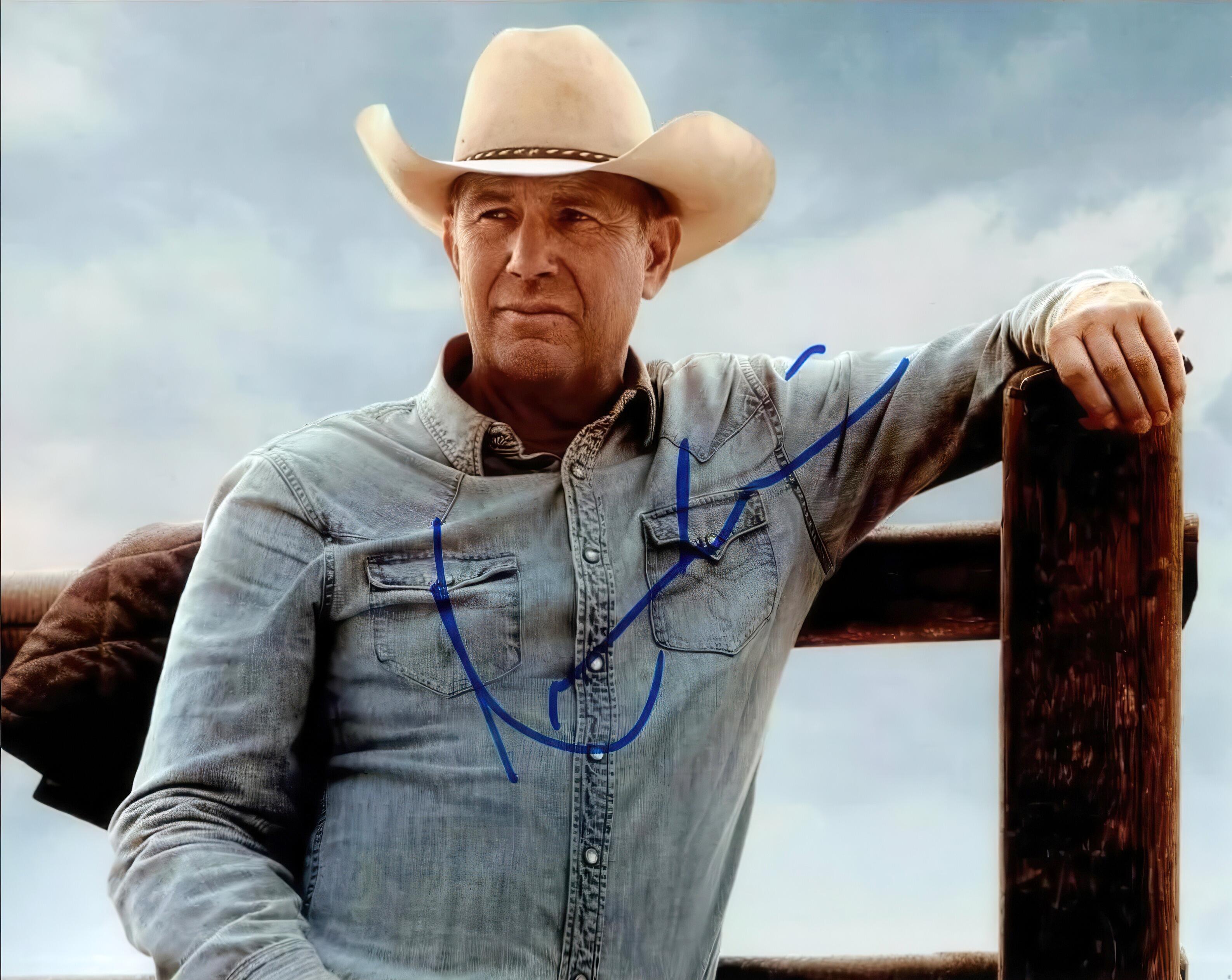 Yellowstone – John Dutton’s Screen-Matched Cowboy Hat and Costume