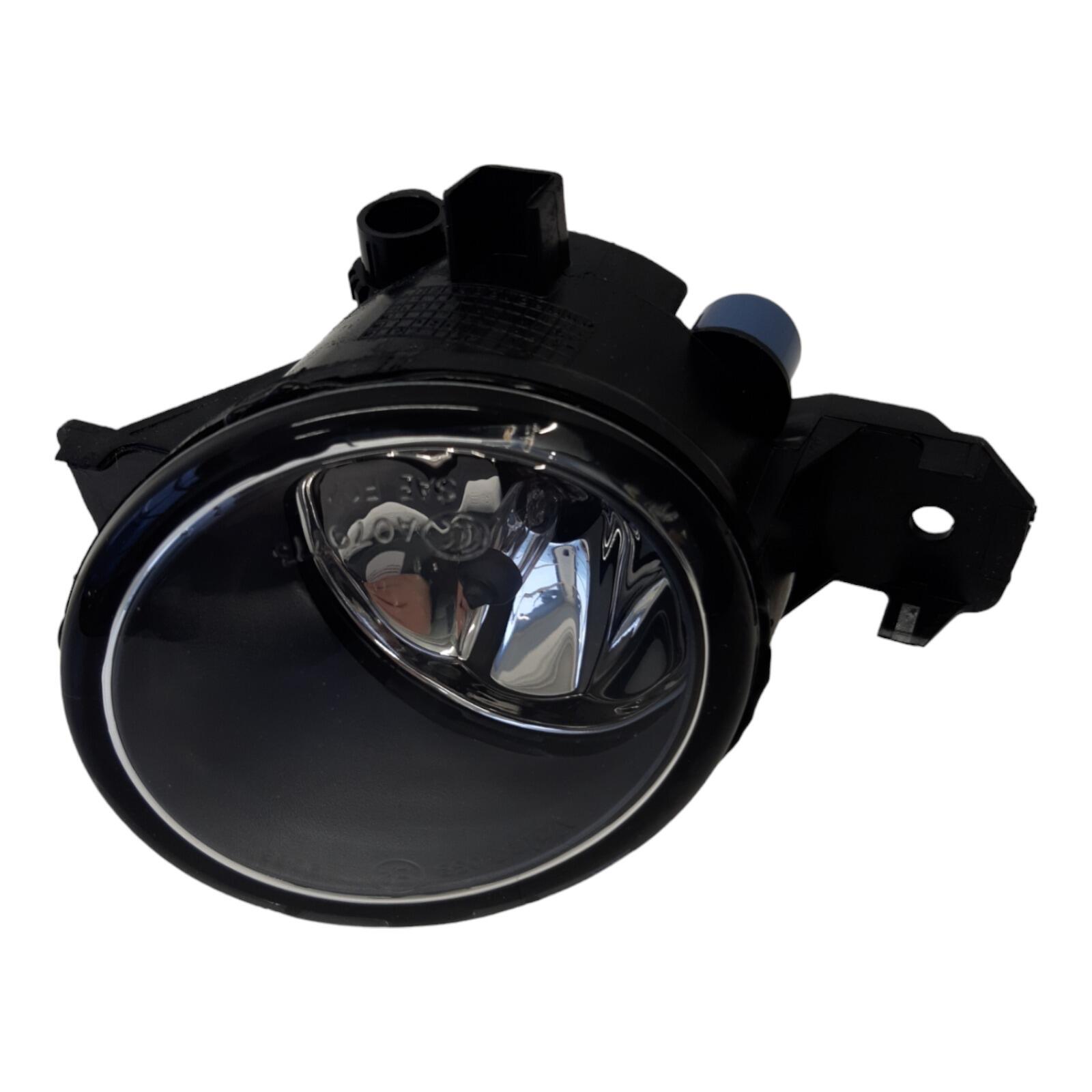 Renault | Front RH Fog Lamp Assembly | 8200002470 | GFN Parts