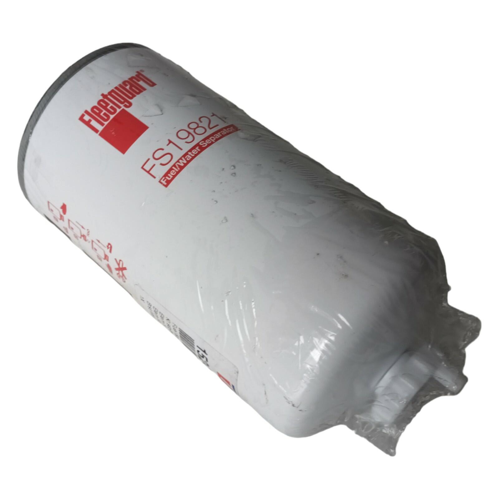 Fleetguard Fuel filter moisture separator fits Astra Irisbus Iveco FS19821