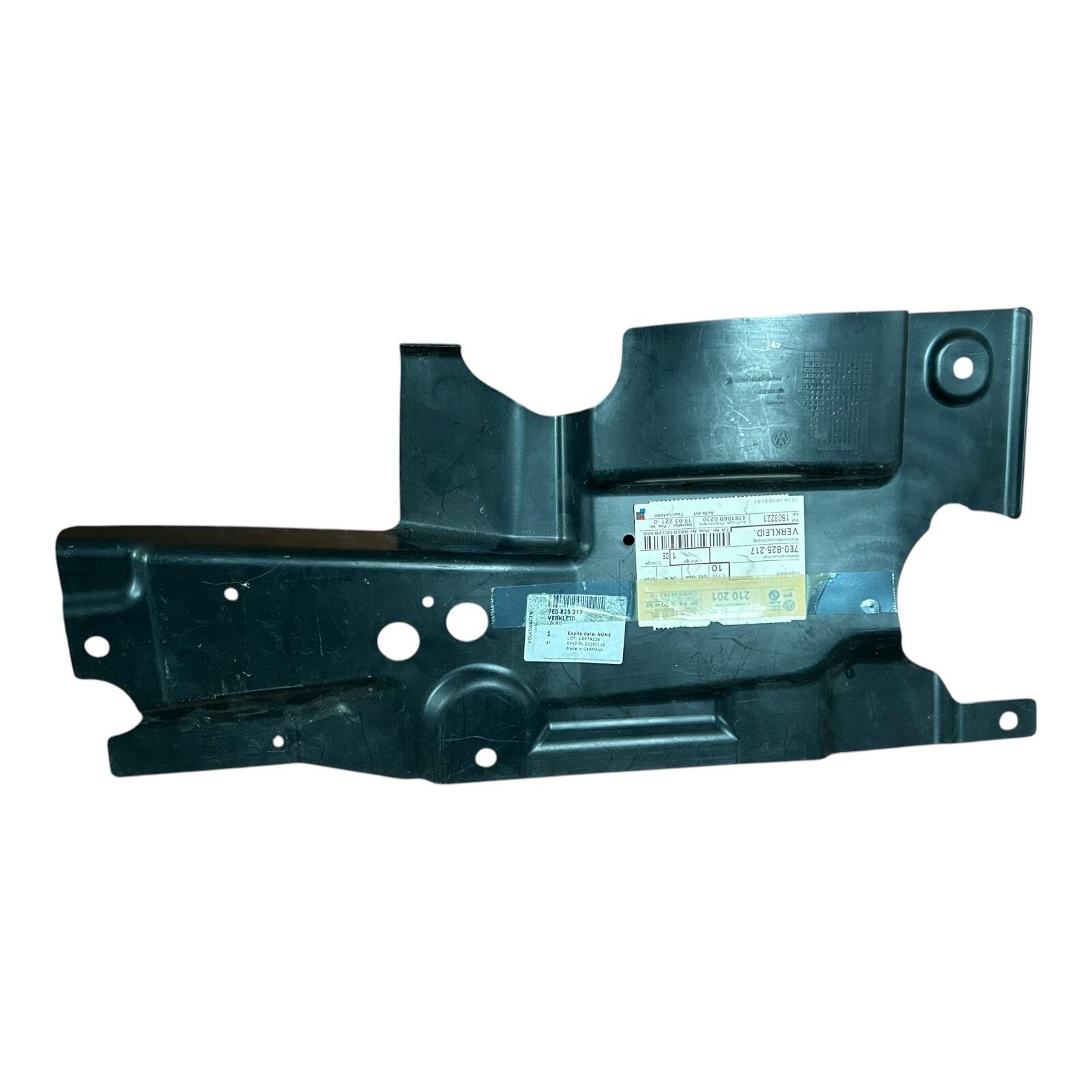 Genuine Volkswagen Transporter T6 LH Centre underbody rear axle trim ...