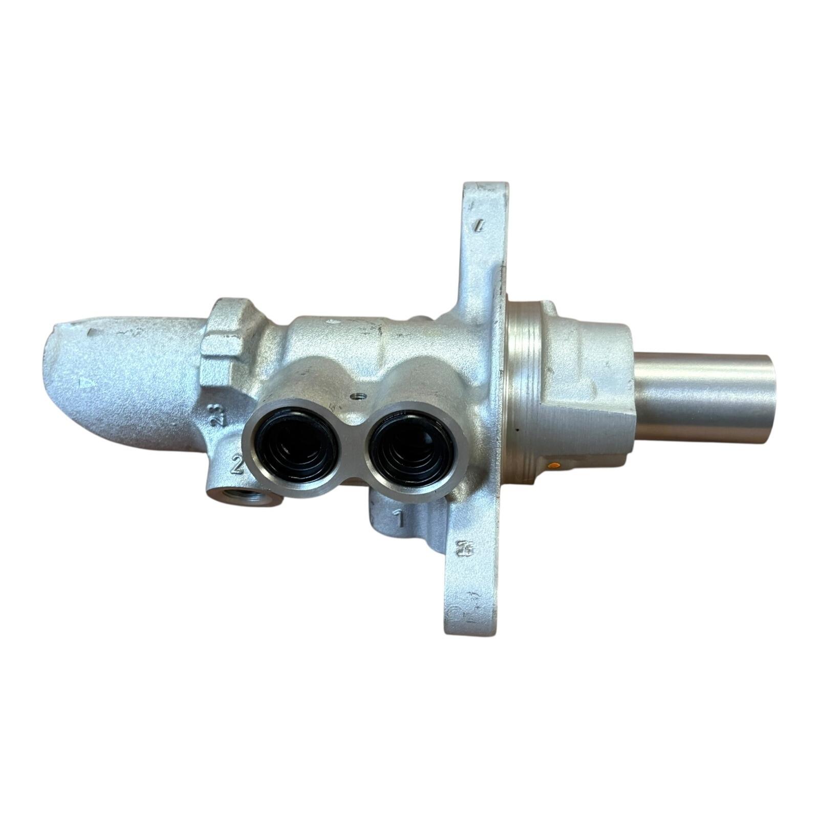Genuine Renault Megane 4 Brake master cylinder 460116568R