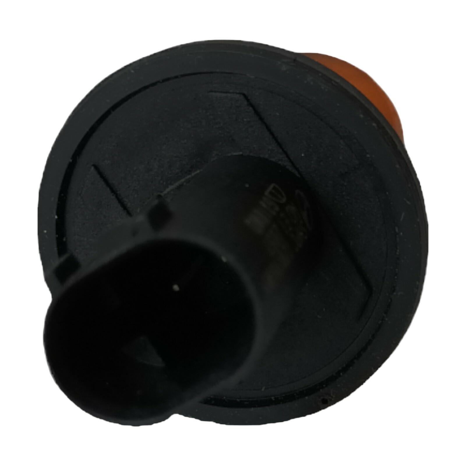 Genuine Mercedes Benz MIRROR Indicator BULB Orange A0008201277 – VIN R