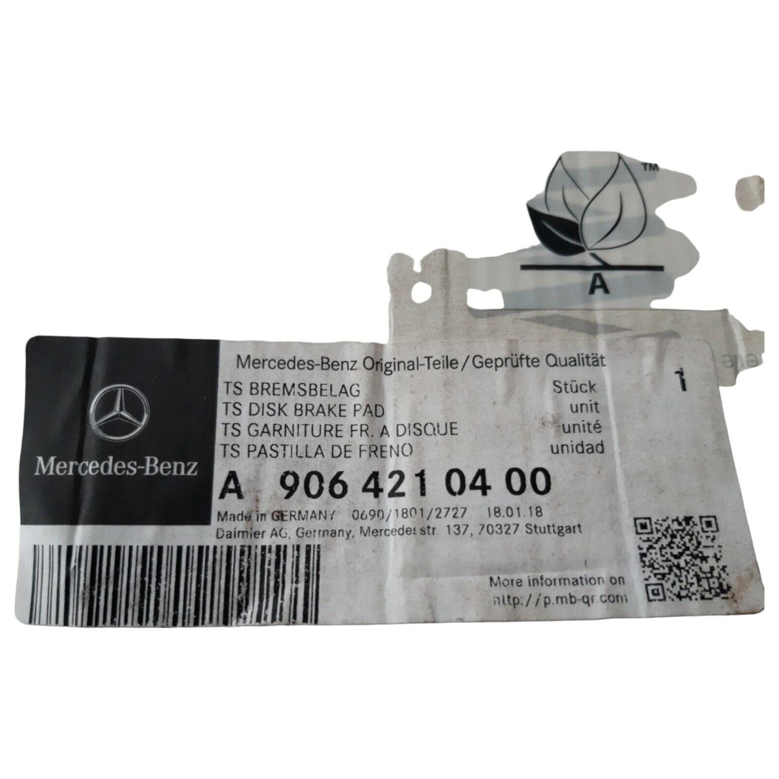 Genuine Mercedes Sprinter Vito Front brake pads A9064210400