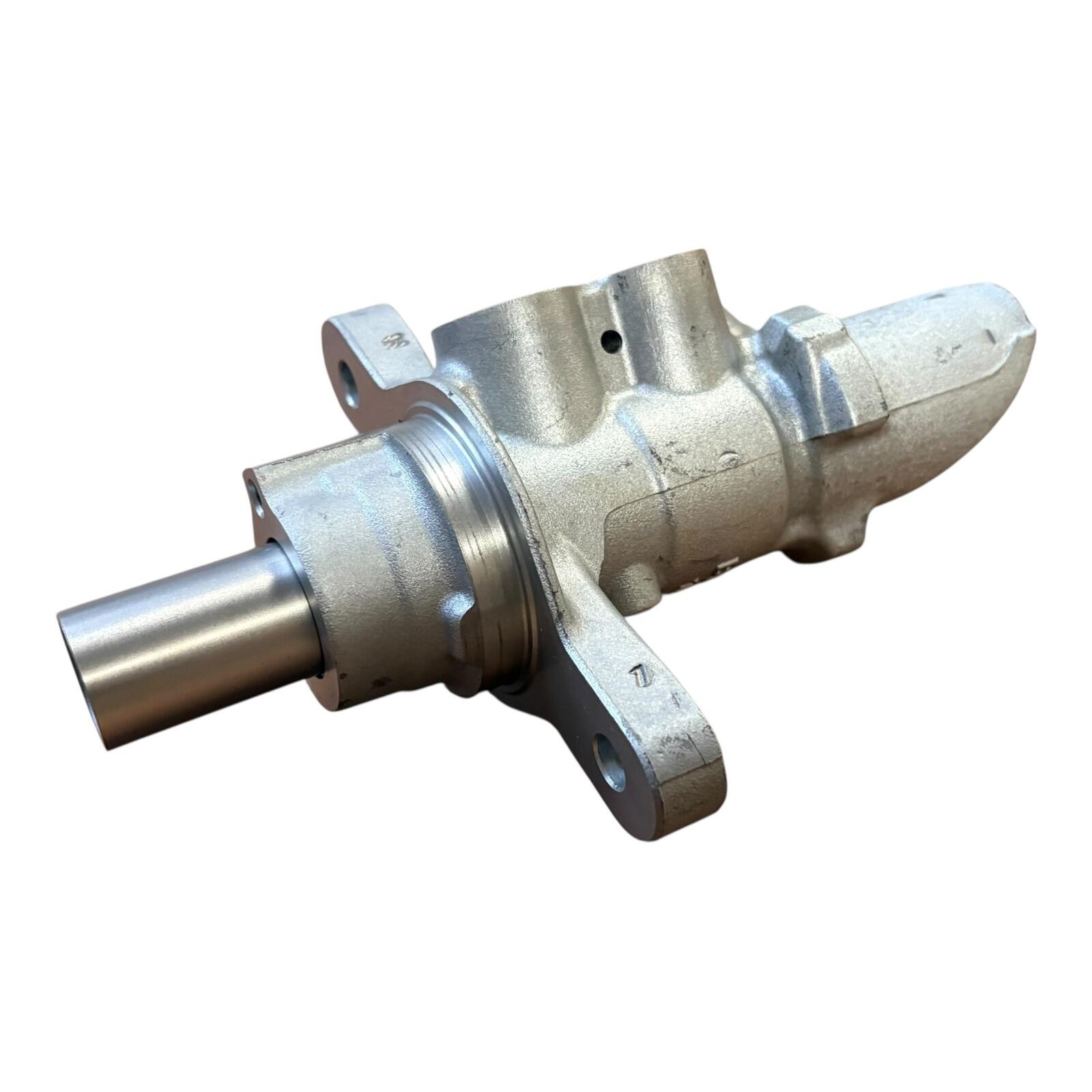 Genuine Renault Megane 4 Brake master cylinder 460116568R