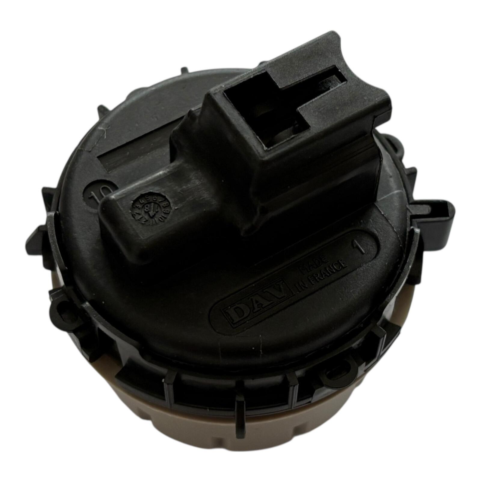 Genuine Renault Clio 3 Sunroof button switch 8200402279 – VIN Required