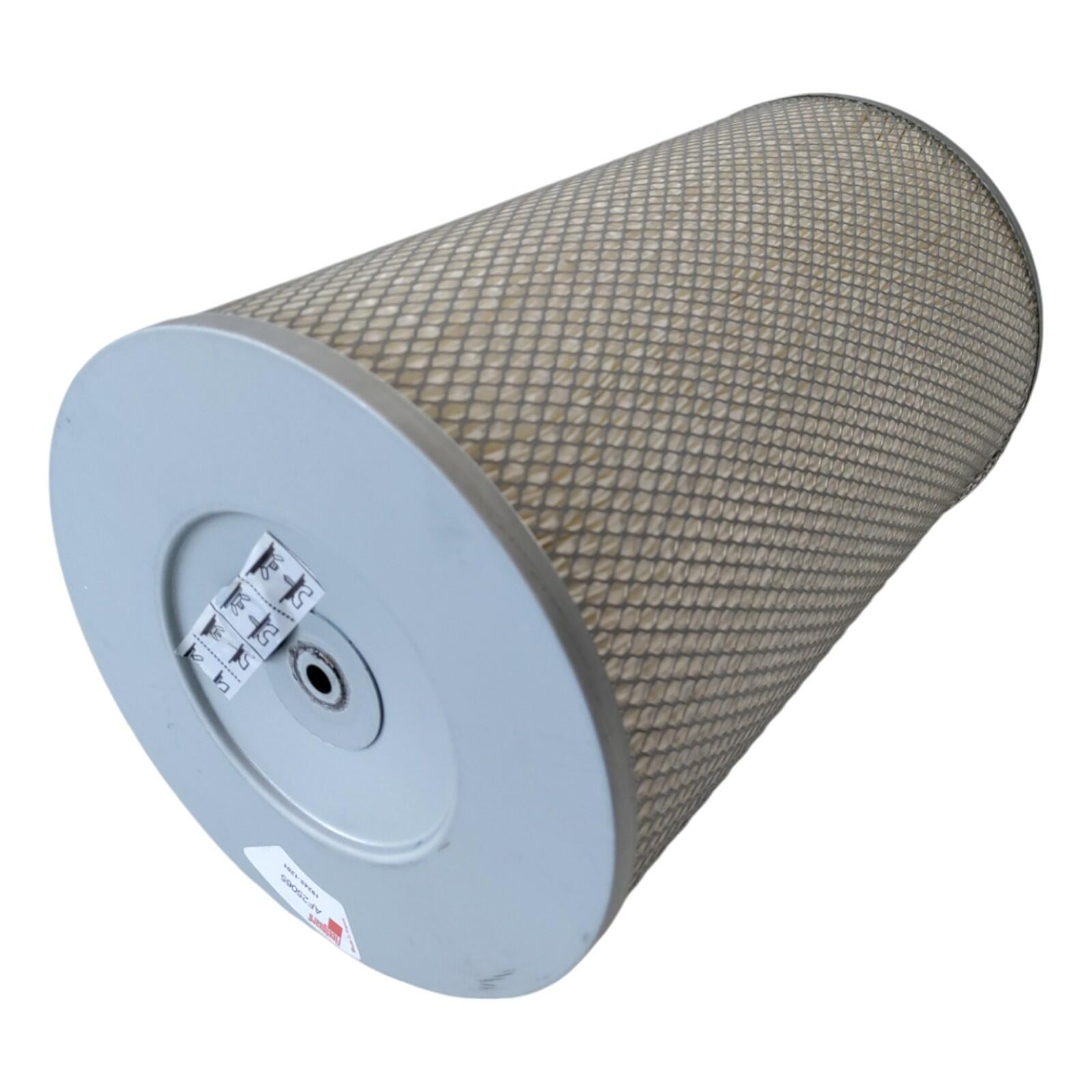 TRP Fleetguard Air filter fits ERF Iveco MAN Mercedes 1500300