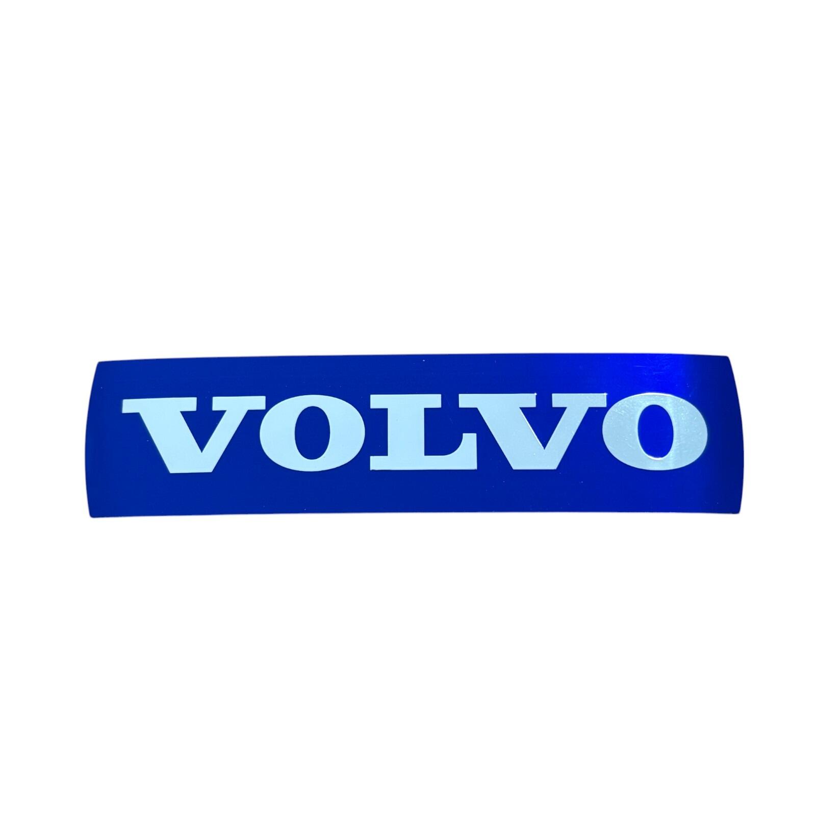 Genuine Volvo S60 S80 V60 V70 XC70 Front grille emblem (blue) 31214625
