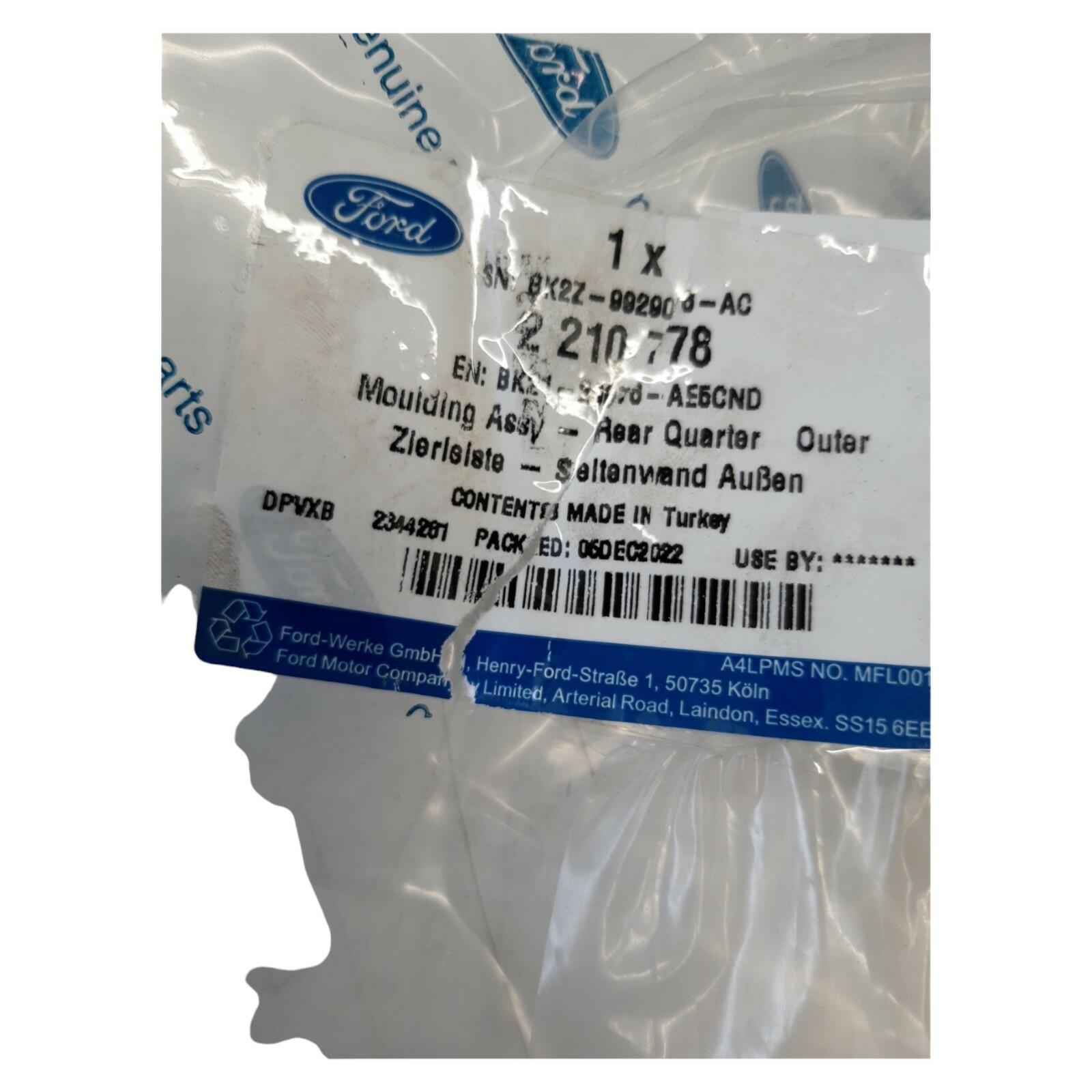 Genuine Ford Transit Custom (TTF) RH OS Rear quarter moulding 2210778 ...