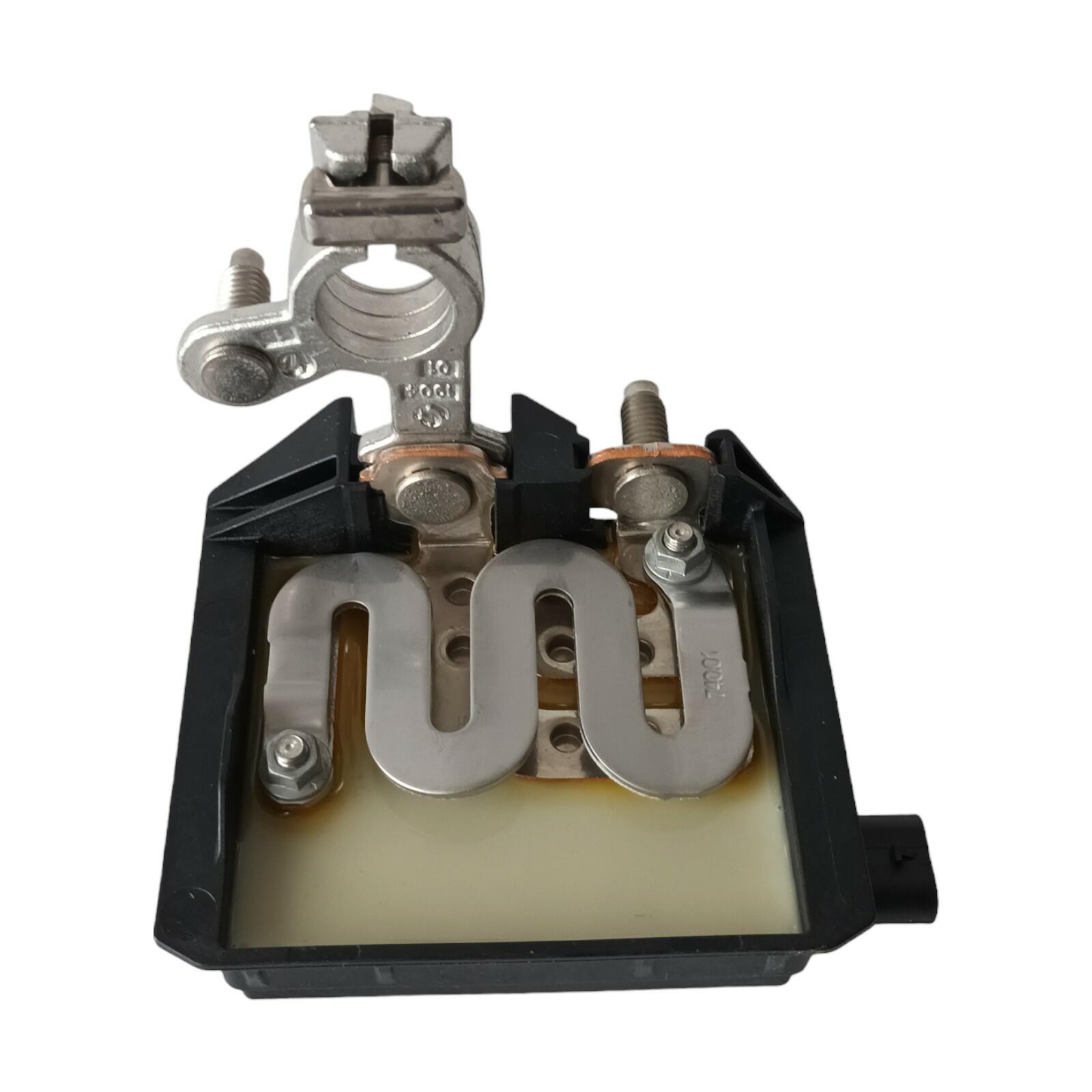 Genuine Mercedes Battery terminal current Limiter A0009061505