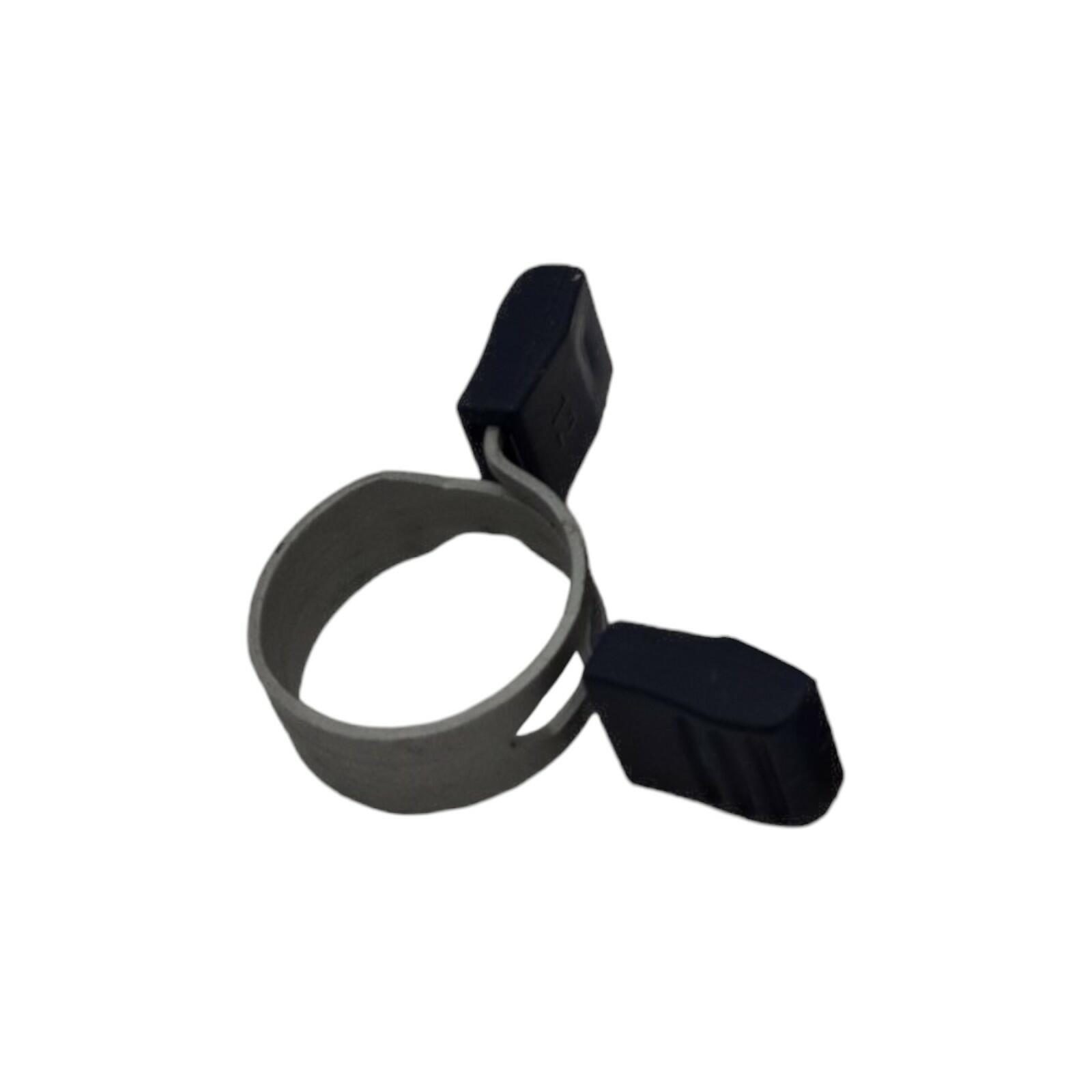 Genuine Isuzu 17mm Breather hose clip 8941226790