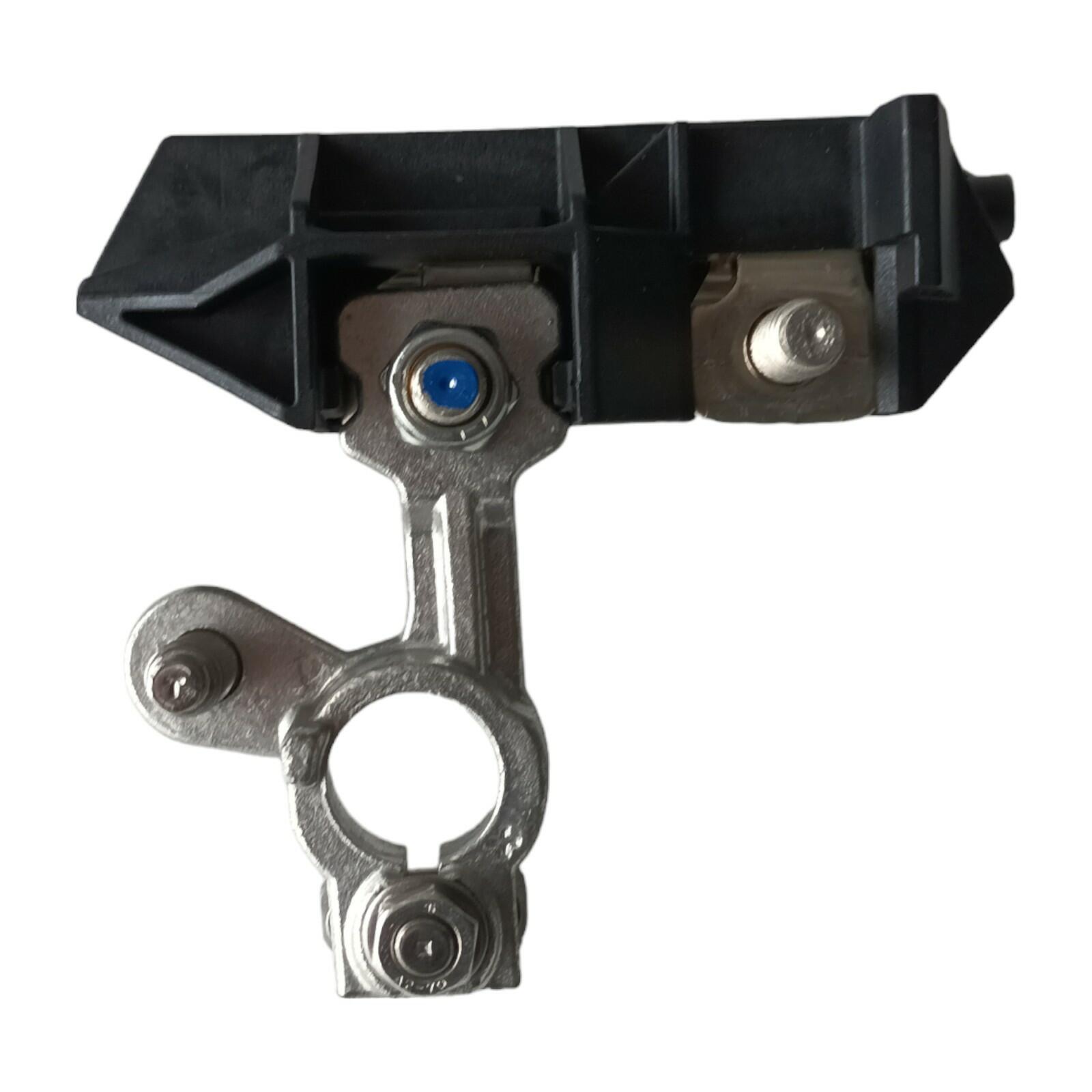 Genuine Mercedes Battery terminal current Limiter A0009061505