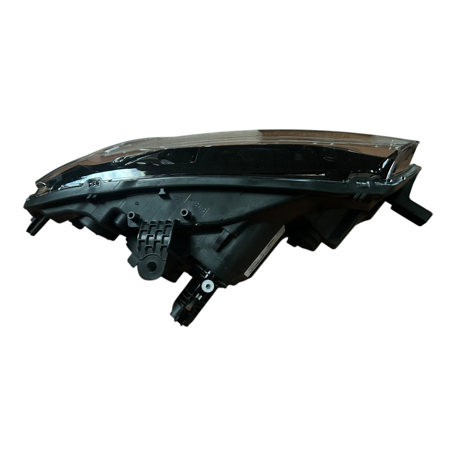 Genuine Renault Dacia Sandero LH NS Headlight assembly 260601236R