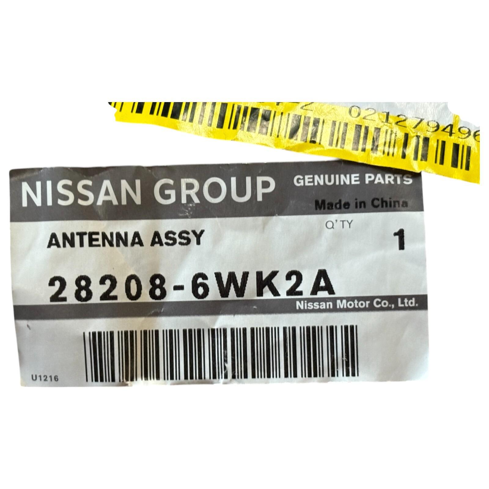 Genuine Nissan LEAF Black Roof antenna assembly 282086WK2A