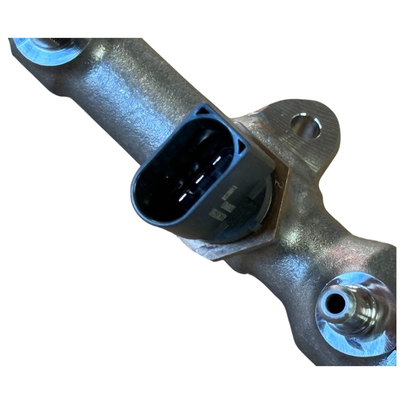 Genuine Ford Transit / Tourneo Custom Fuel supply manifold 2011878 ...