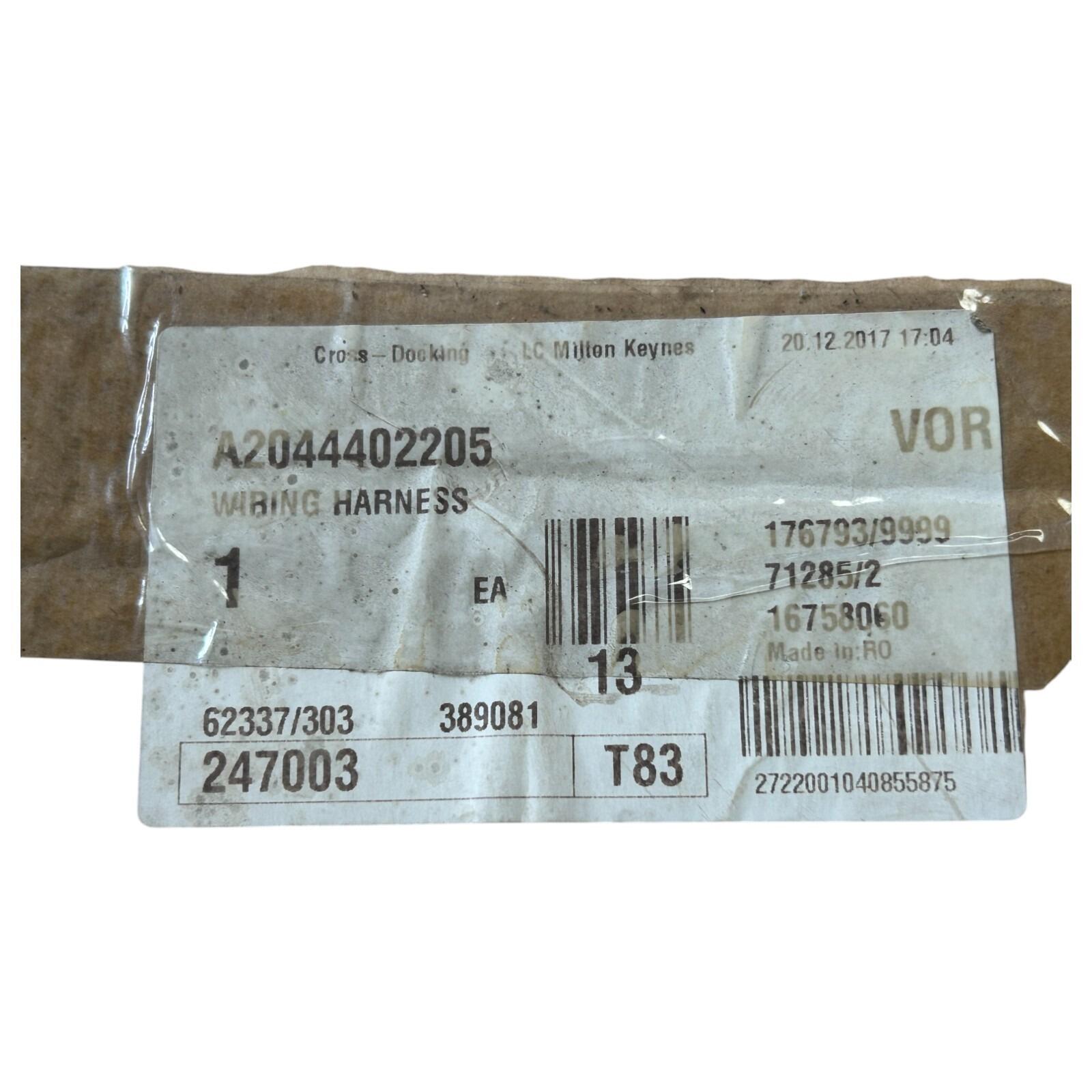 Genuine Mercedes C300 C350 GLK350 4MATIC 3.5L Wiring harness A2044402205