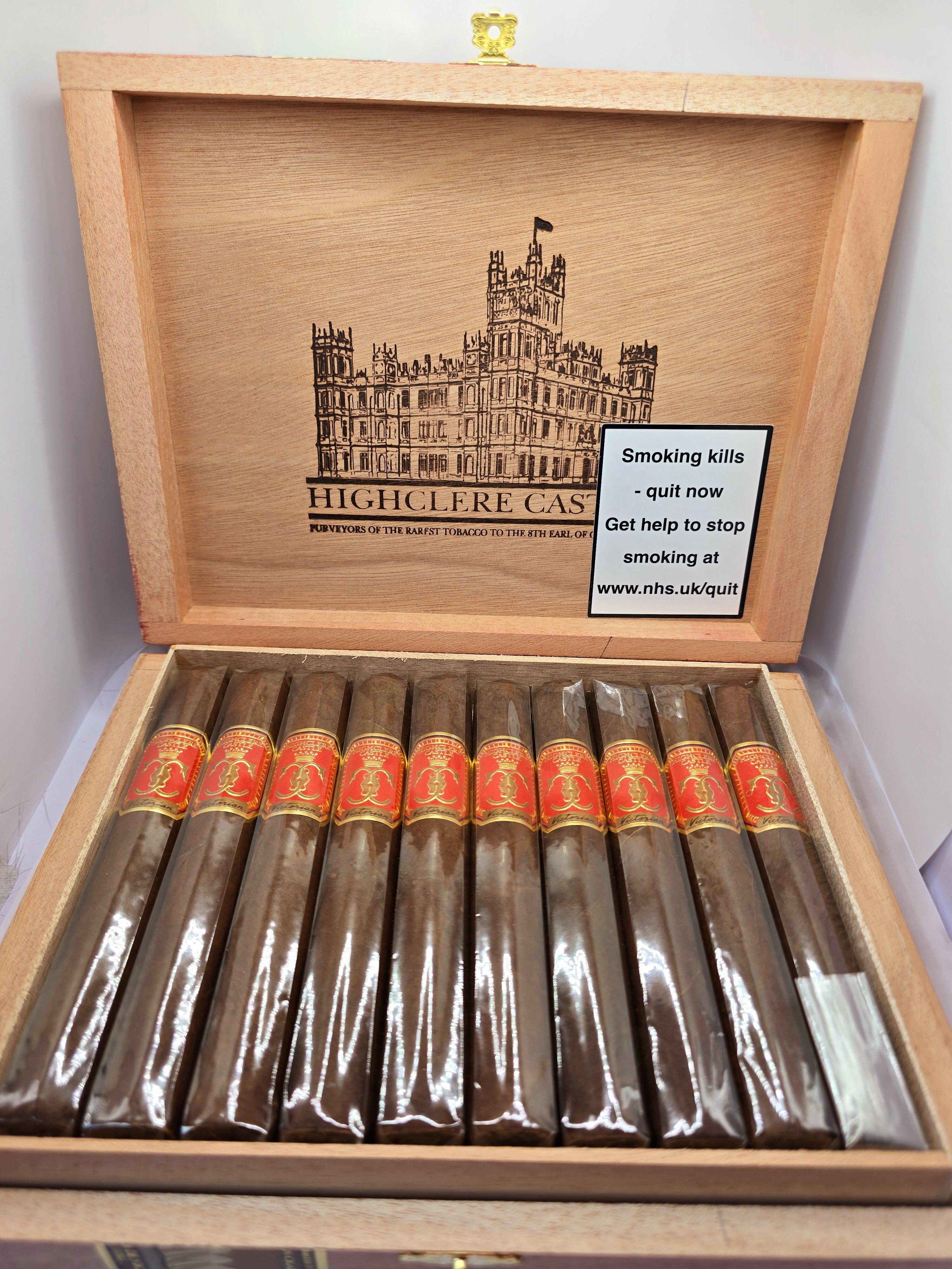 Foundation Highclere Castle Victorian Toro | Award-Winning Cigar ...