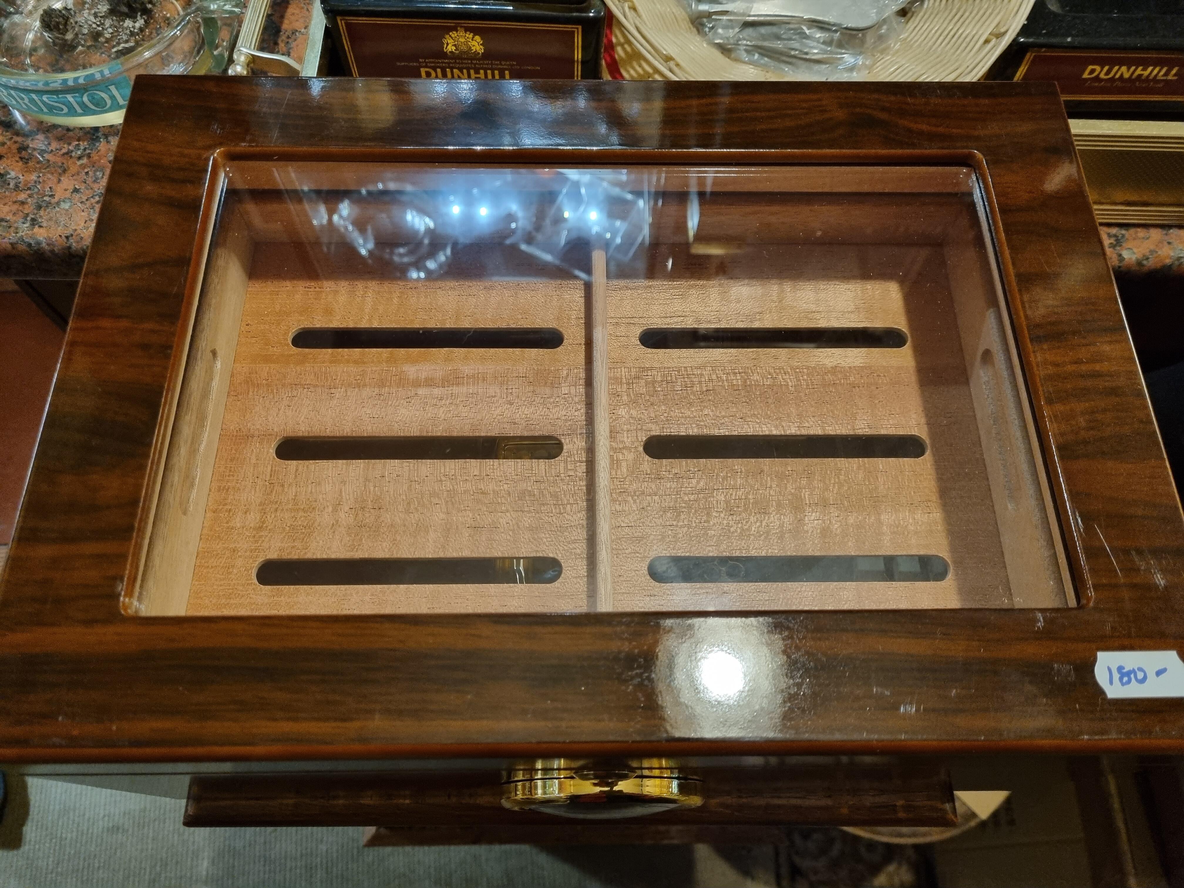 Glass Top Cigar Humidor 50 Count | Lock & Keys