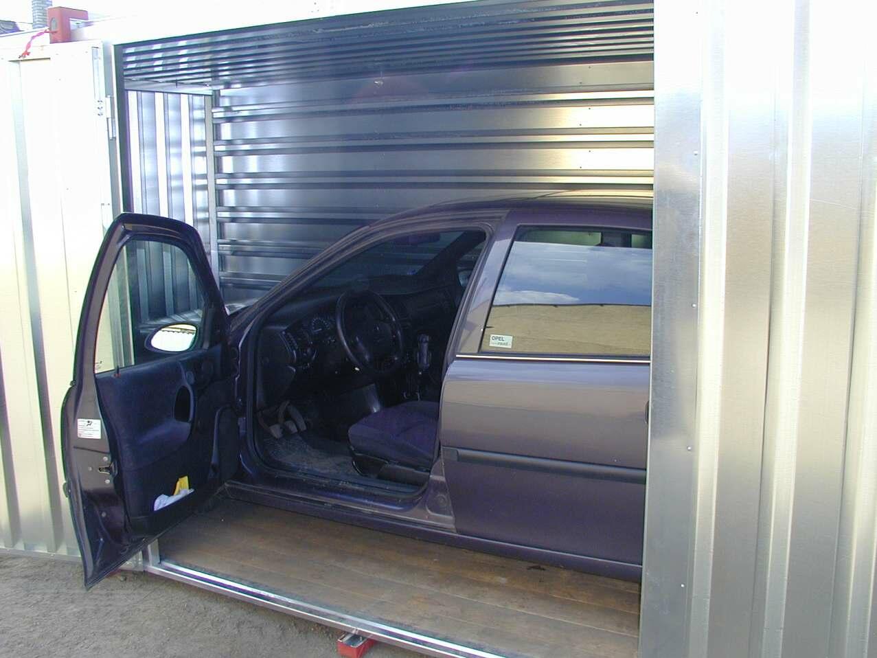 5m Kovobel Carport Flapack Container for Secure Vehicle Storage