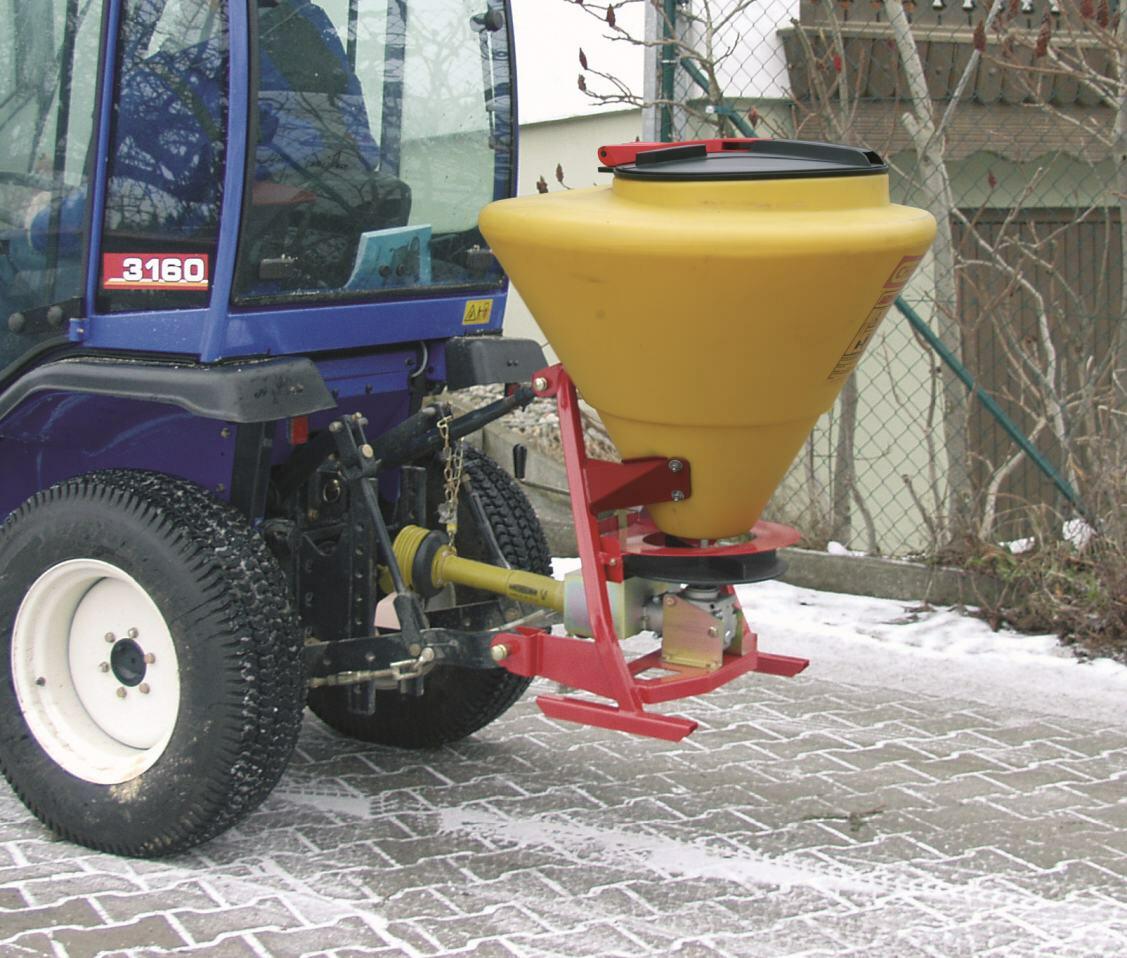 Cemo - SA130 Robust Mounted Grit Spreader - 130L hopper
