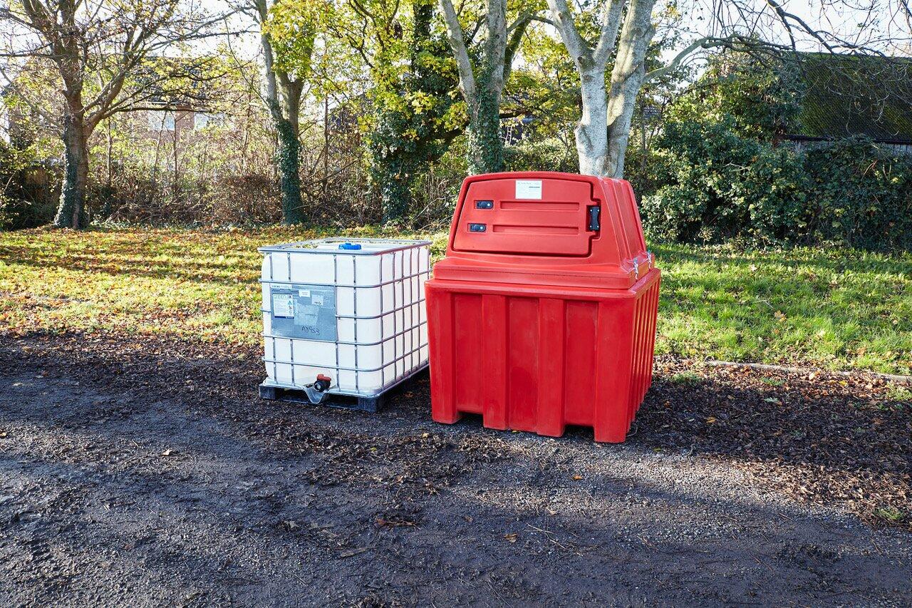 Kingspan - Lockable 1000L IBC Safe Store Bulk Container