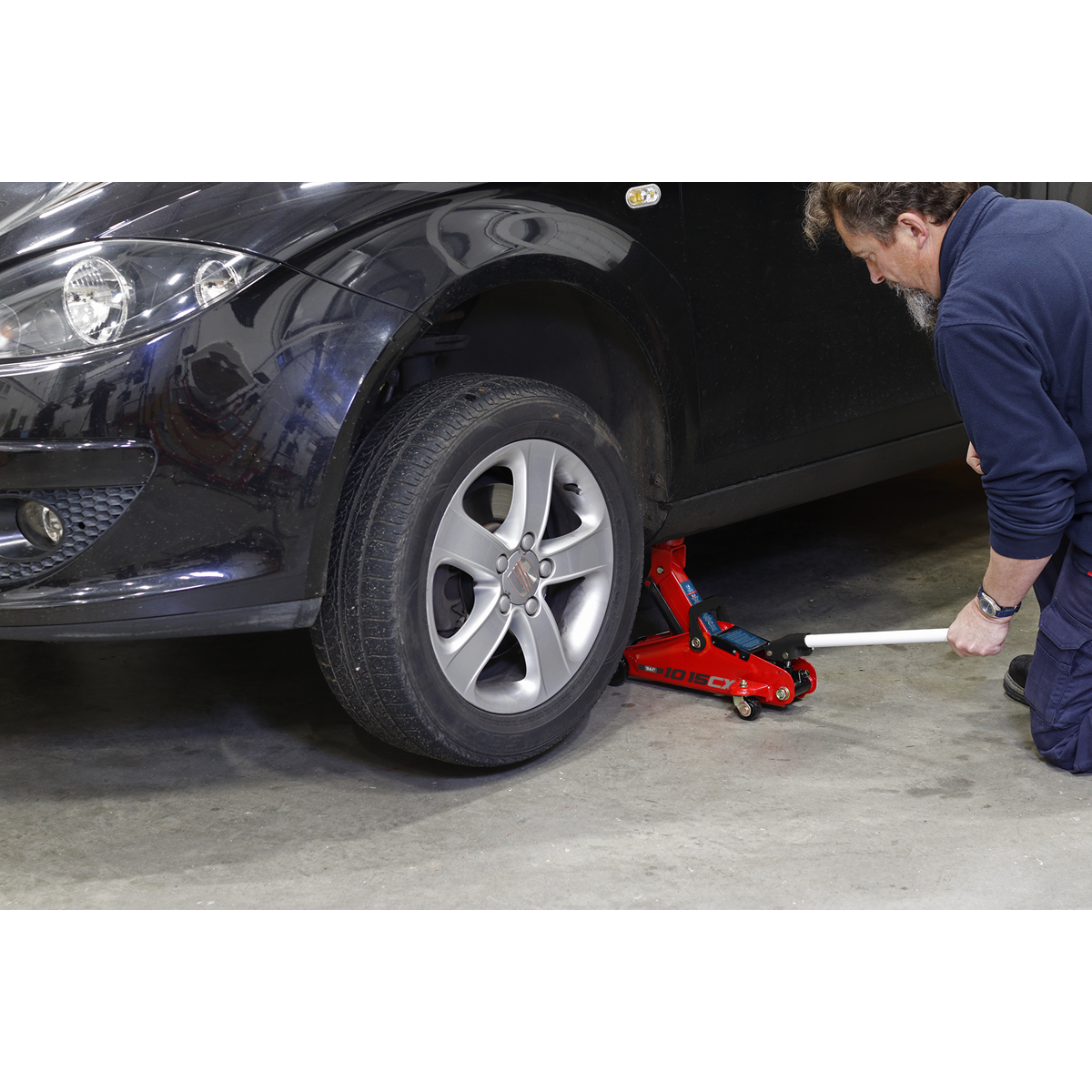 Sealey - 1.5 Tonne Short Reach Chassis Trolley Jack - 1015CX