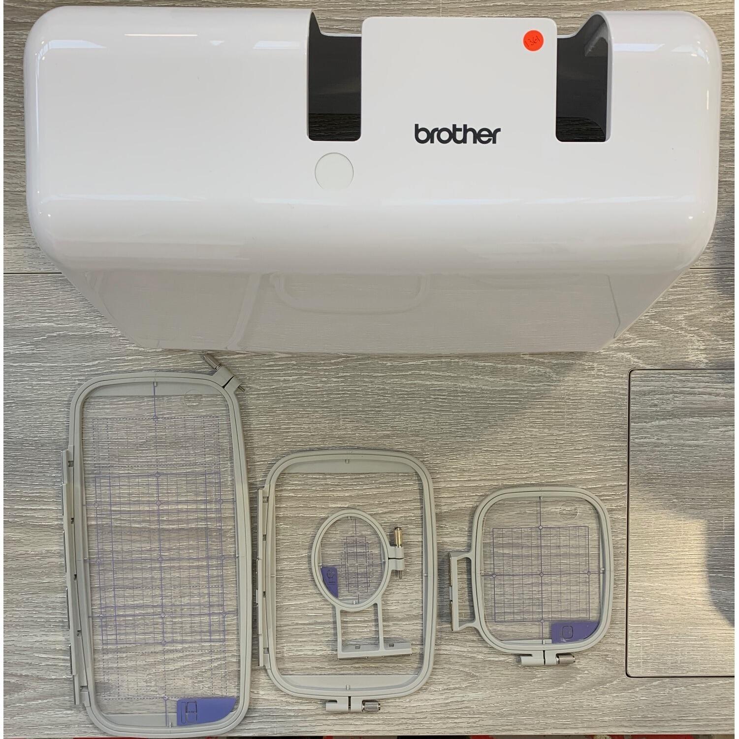 Pre-Loved Brother Innov-is F480 Sewing and Embroidery Machine