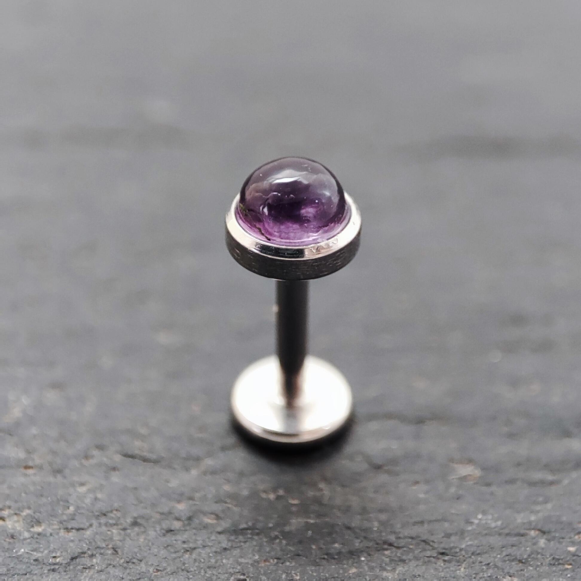 Amethyst threadless labret - 18 Gauge - Surgical Steel Stud