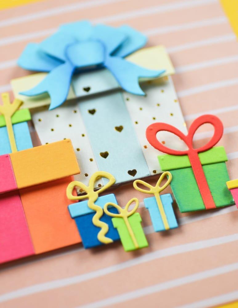 Poppystamps - 2694 Fancy Gift craft die